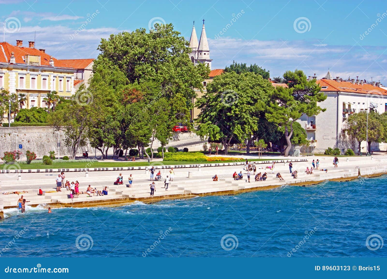 Promenade in Zadar, Kroatien Redaktionelles Stockfoto - Bild von adria ...