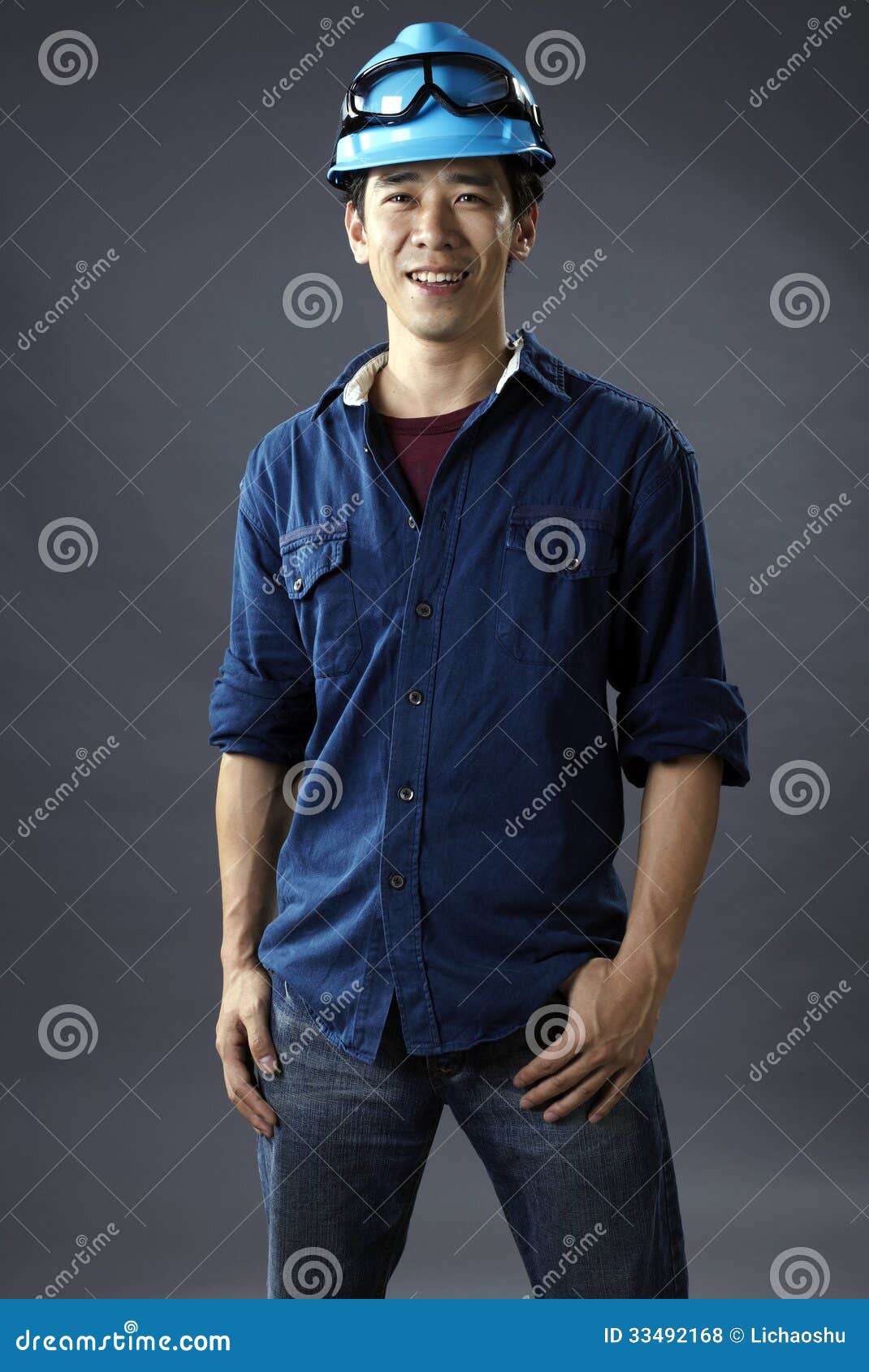 Promising Young Asian Engineers Stock Photo - Image of apprentice ...