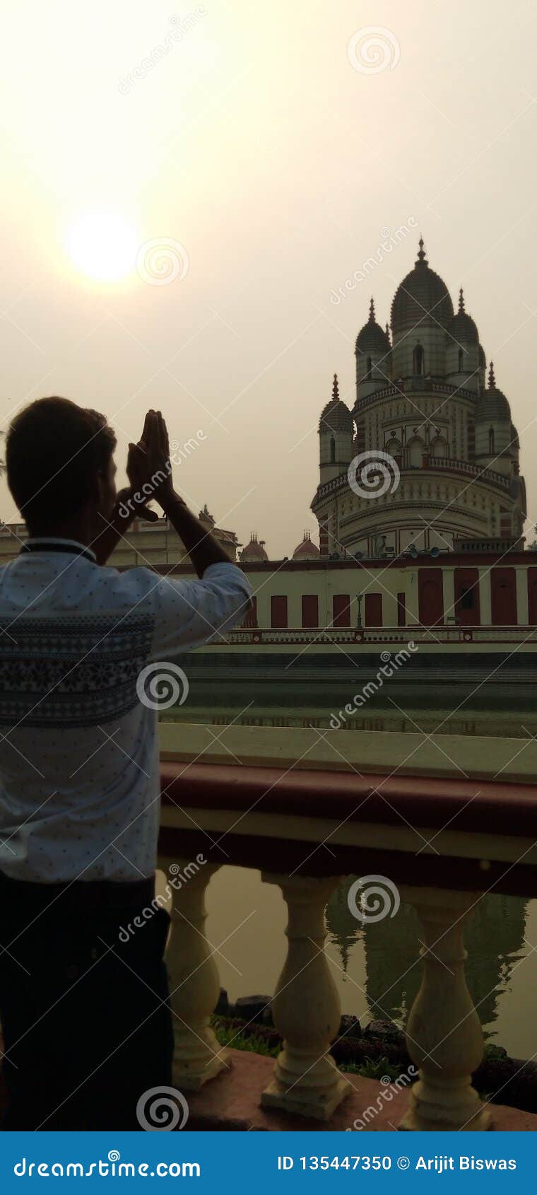 Pronam del maa imagen editorial. Imagen de foto - 135447350