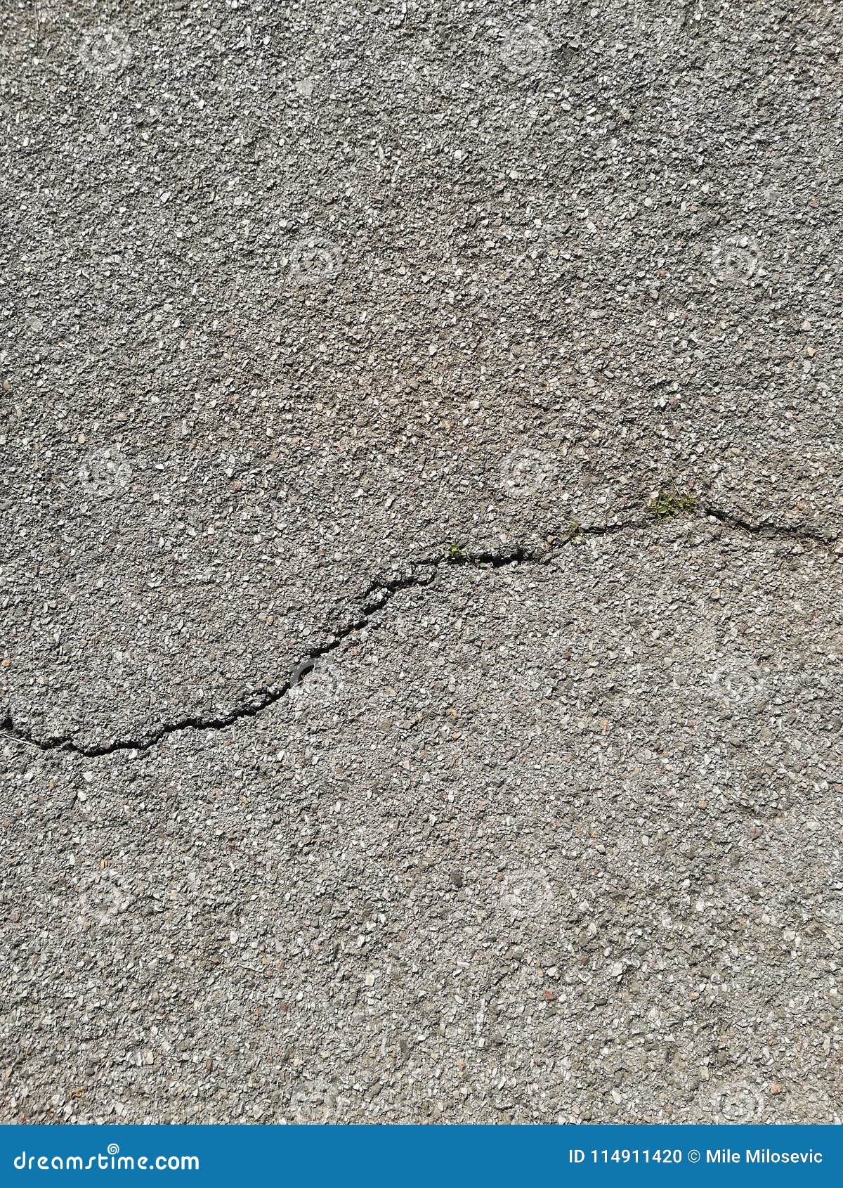 Pronounced Effect Crack in a Wall Stock Photo - Image of architecture ...