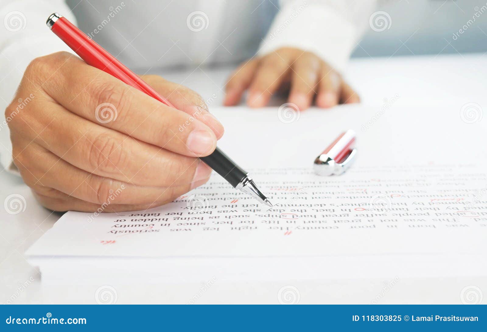 Proofreading Paper on Table Stock Image - Image of document, spelling ...
