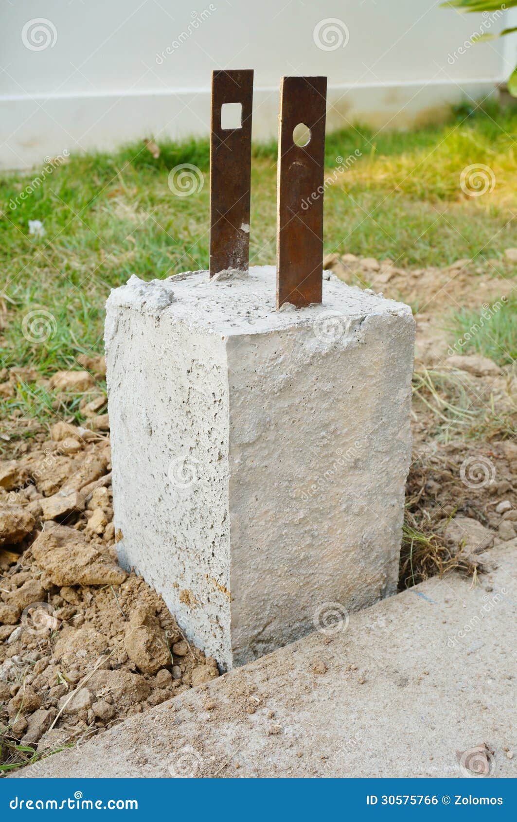 Prop cement of construct stock photo. Image of foundation - 30575766