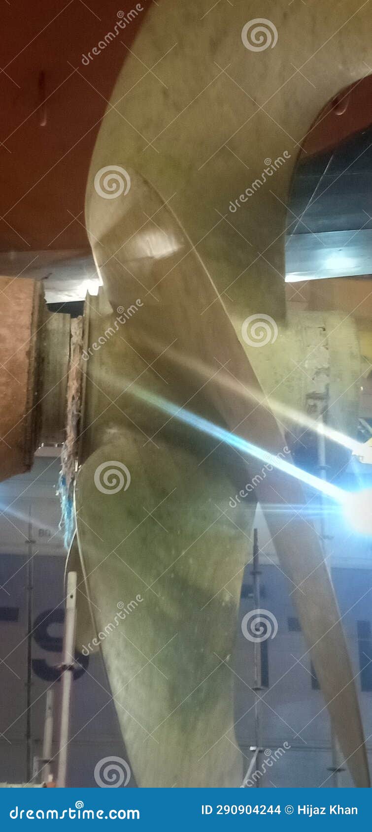 Propeller of a Container Ship Stock Photo - Image of floor, iron: 290904244