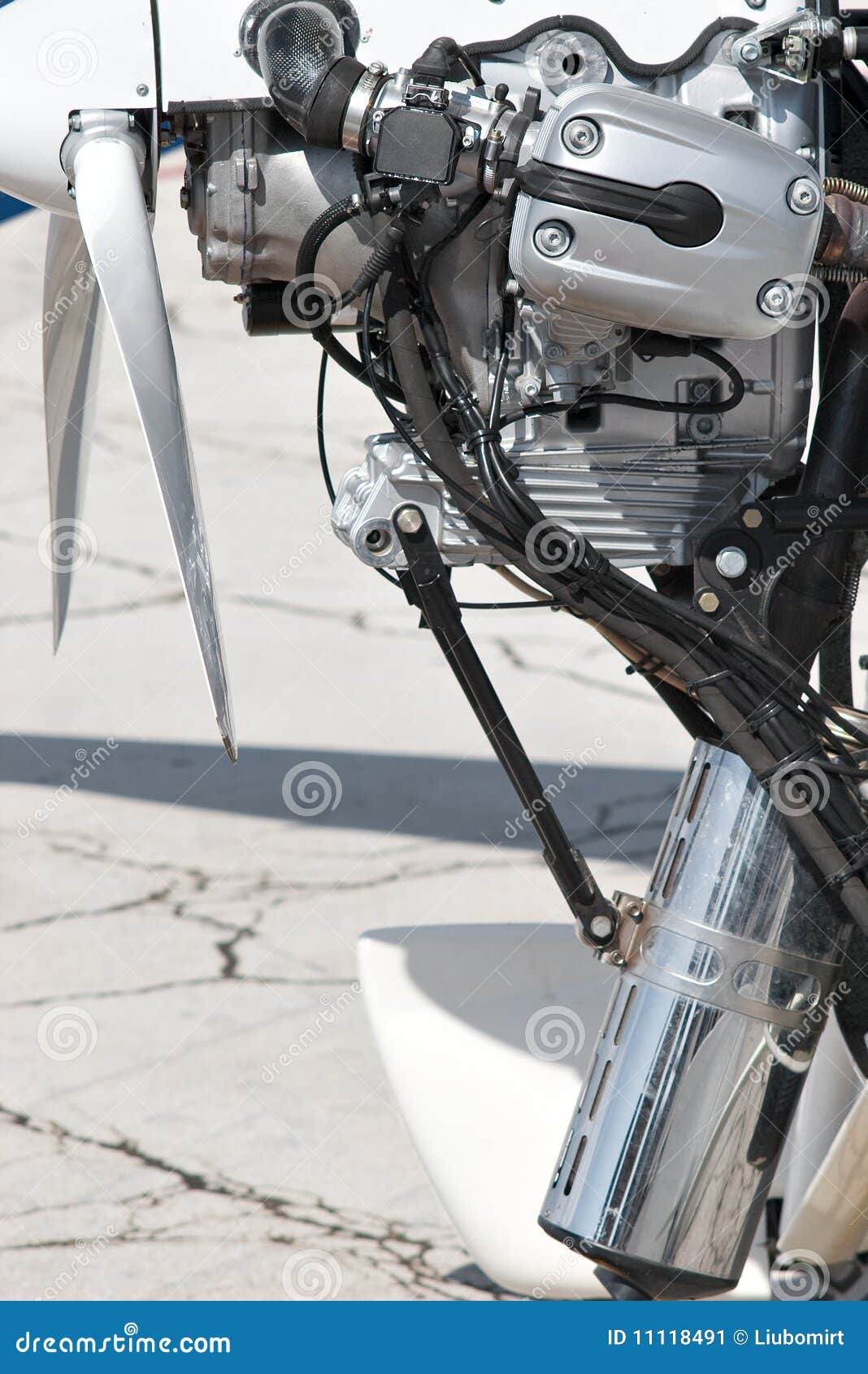 Propeller-driven Airplane Engine Stock Image - Image of rotor ...