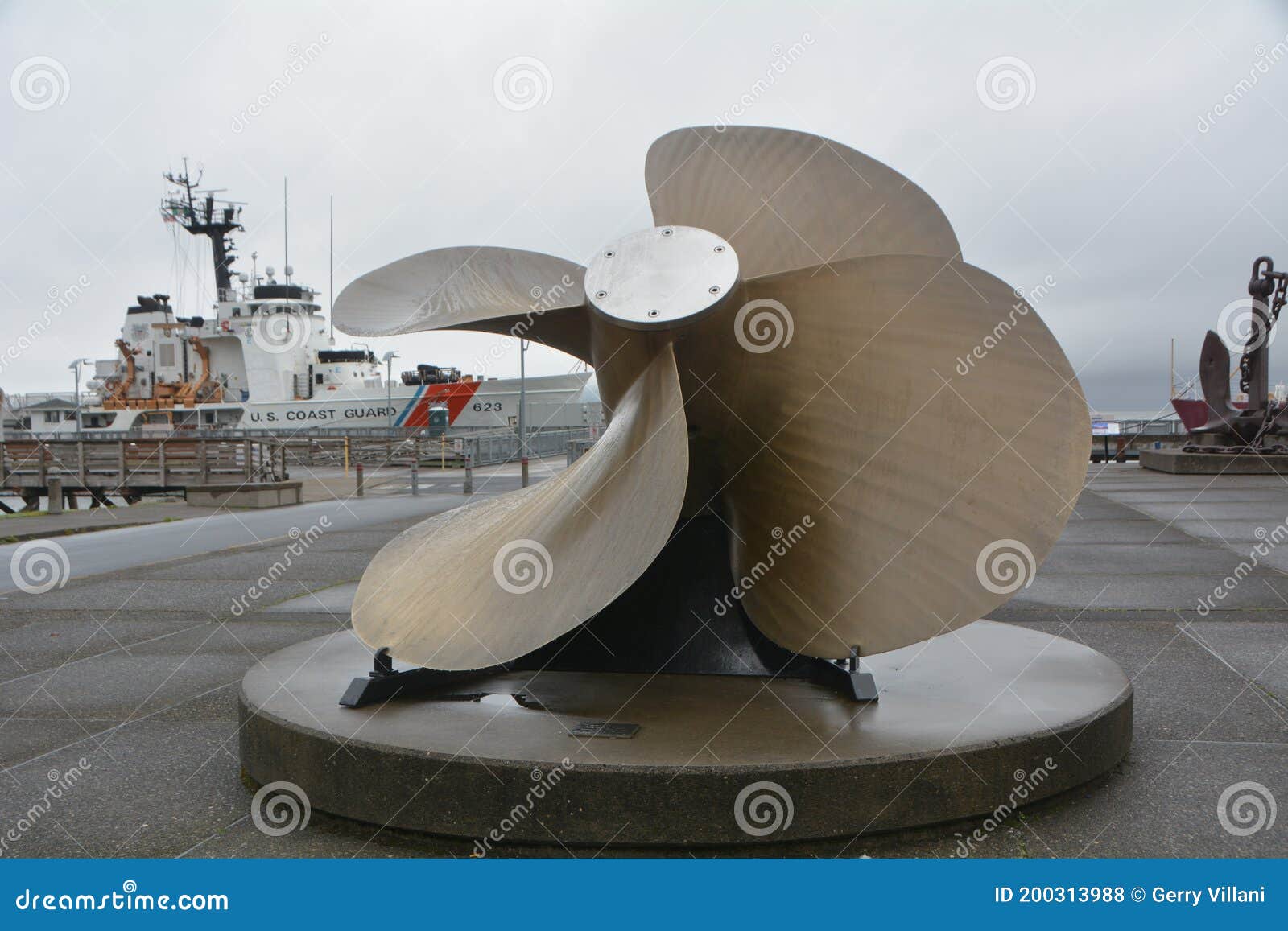 Propeller and US Coast Guard Ship in Astoria, Oregon Editorial Stock ...