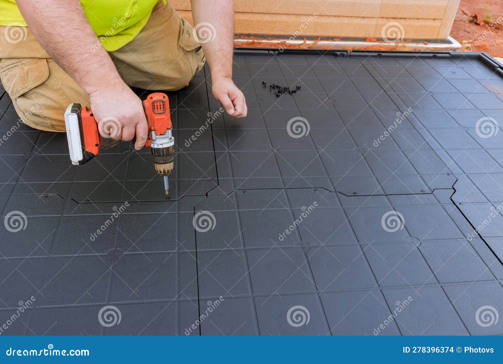 Properly Screwing Plastic Base Platform Ensures Stability of the ...