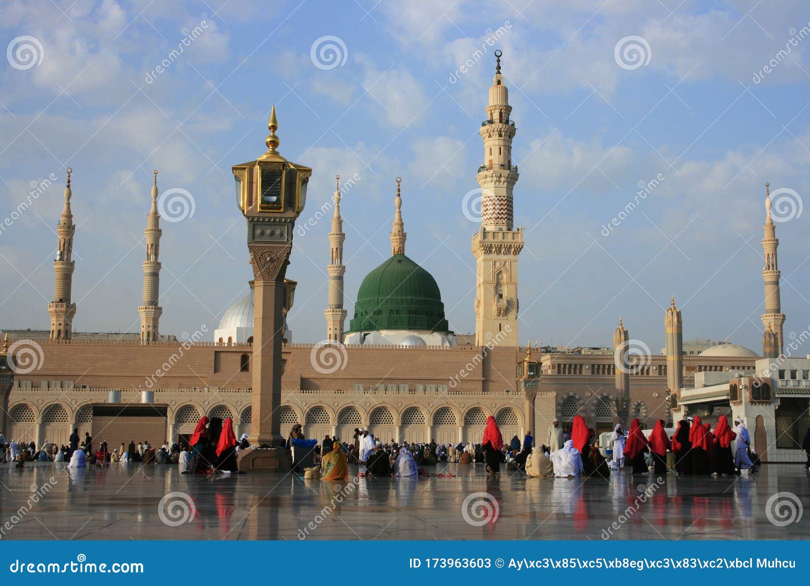 Prophet Mosque Under Cloudy Sky in Medina Editorial Stock Photo - Image ...
