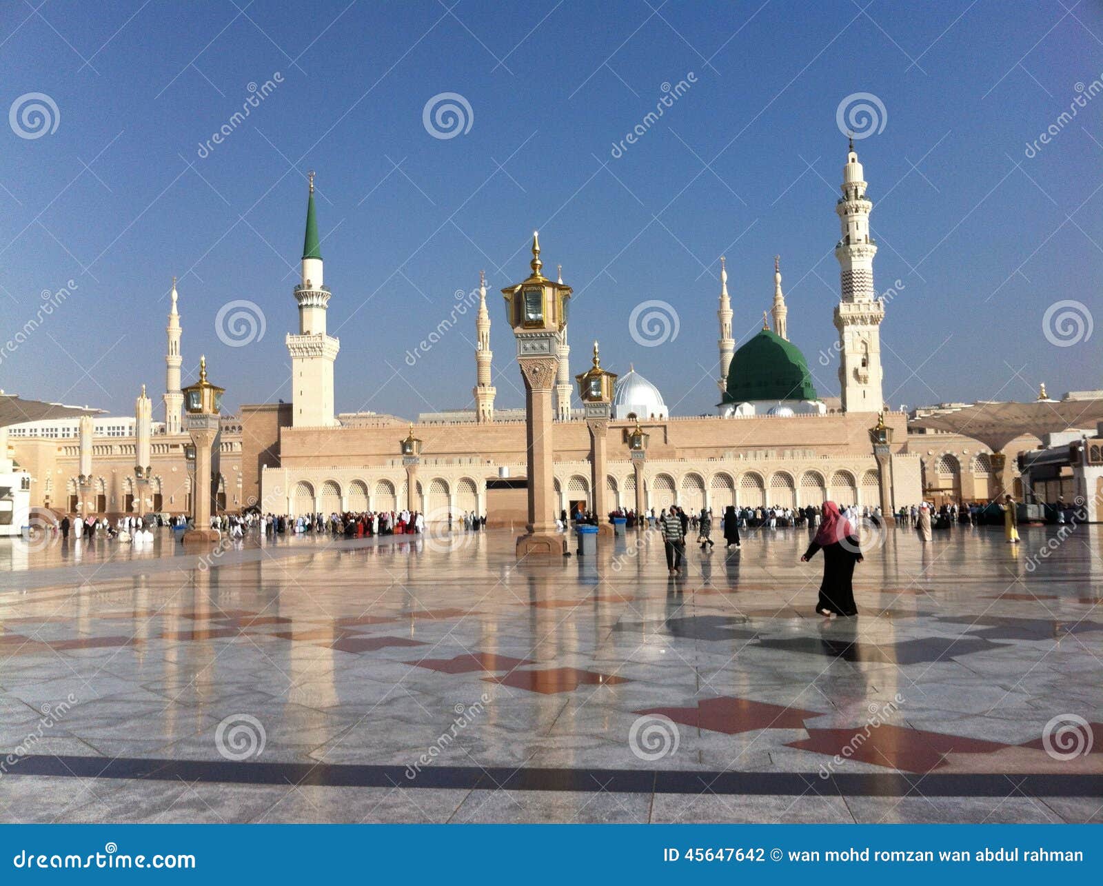The Prophet Muhammad S Masjid Stock Photo - Image of view, front: 45647642