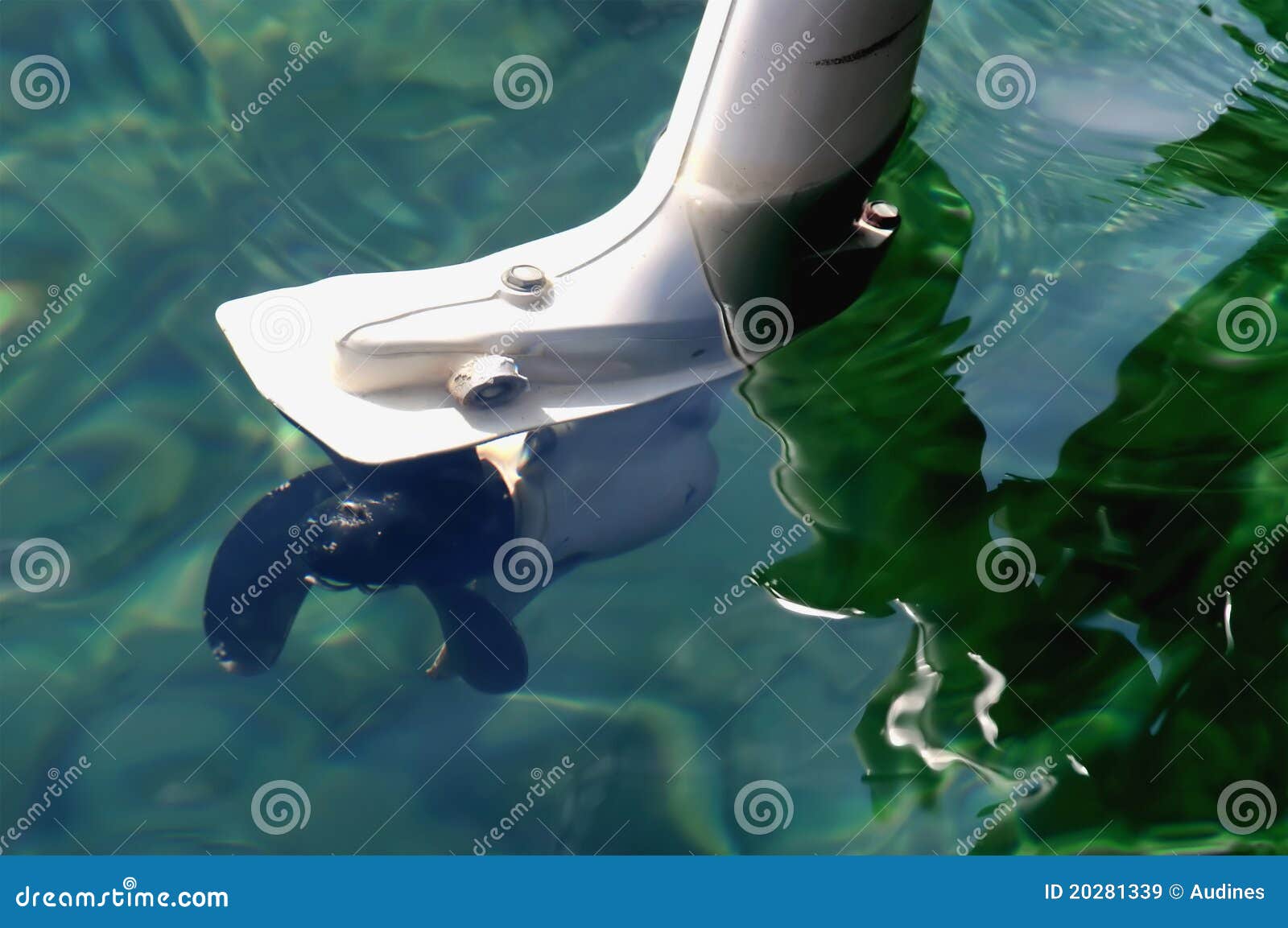 Propulseur image stock. Image du transparence, propulseur - 20281339