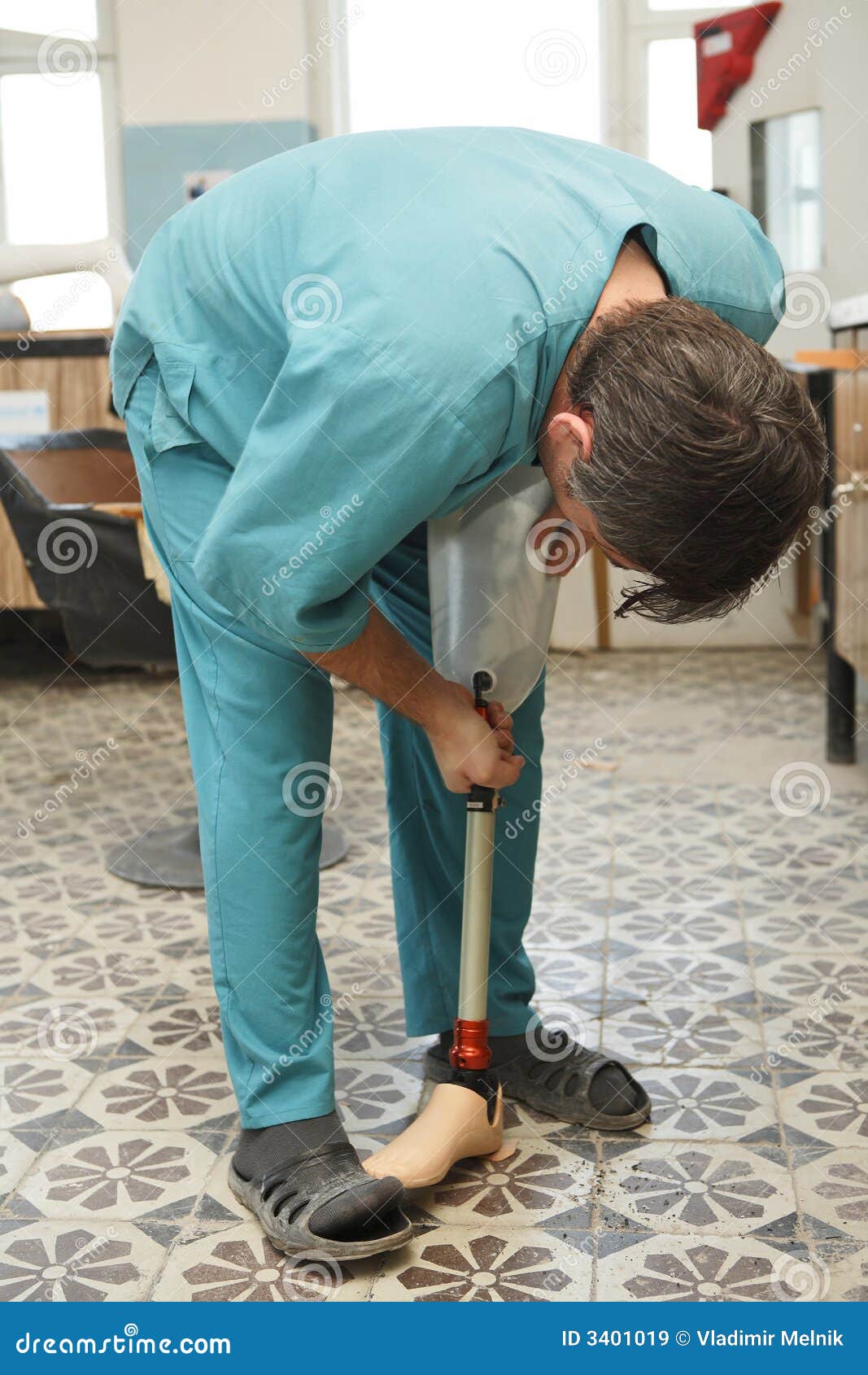 Prosthetist-orthopedist stock image. Image of limb, artificial - 3401019