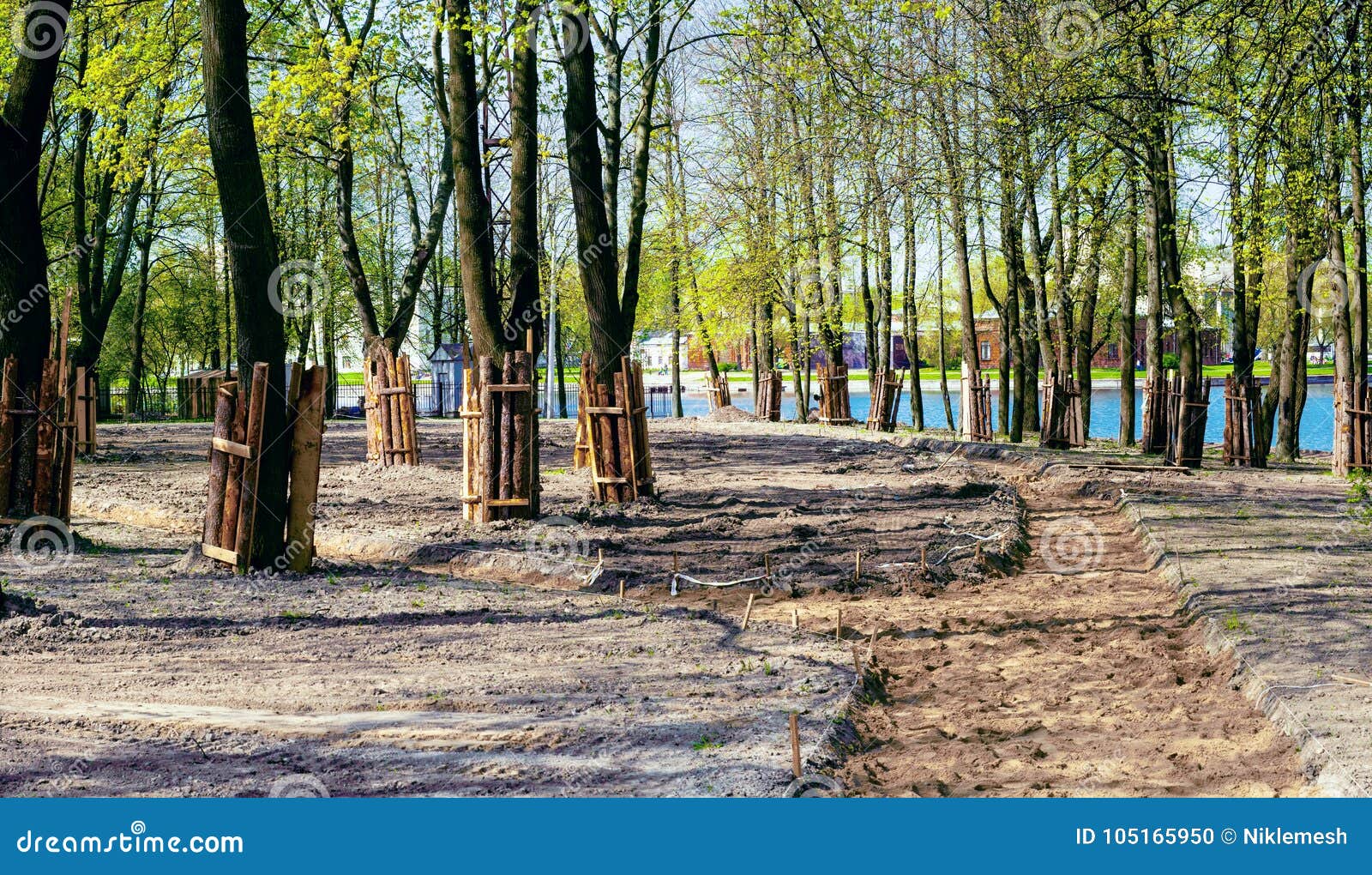 Protection Planks of Tree Trunks from Mechanical Damage during ...