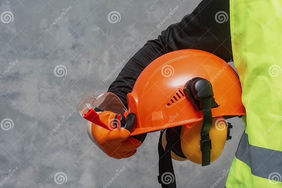 Protective Goggles for Eyes and Construction Helmet for Head with ...