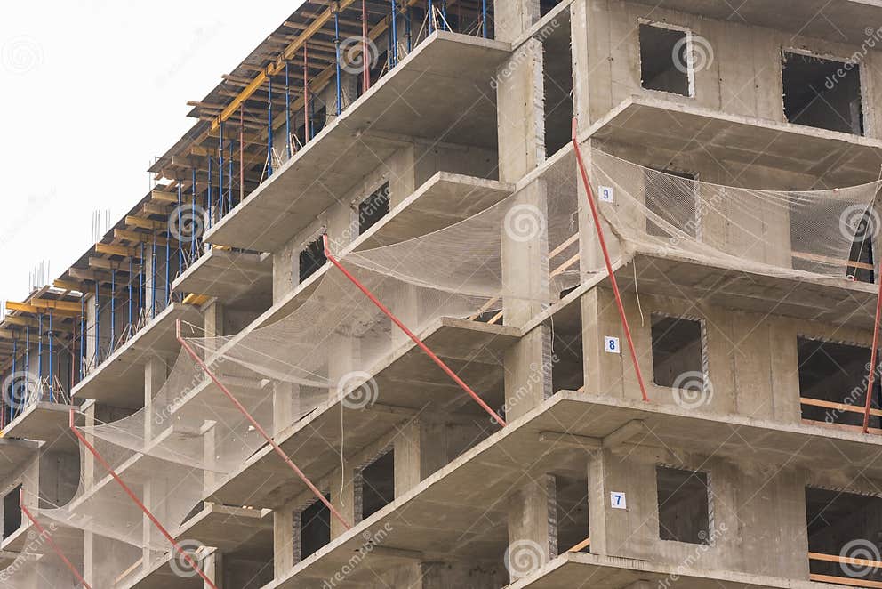 Protective Guard from Falling Objects during Construction of Multi ...