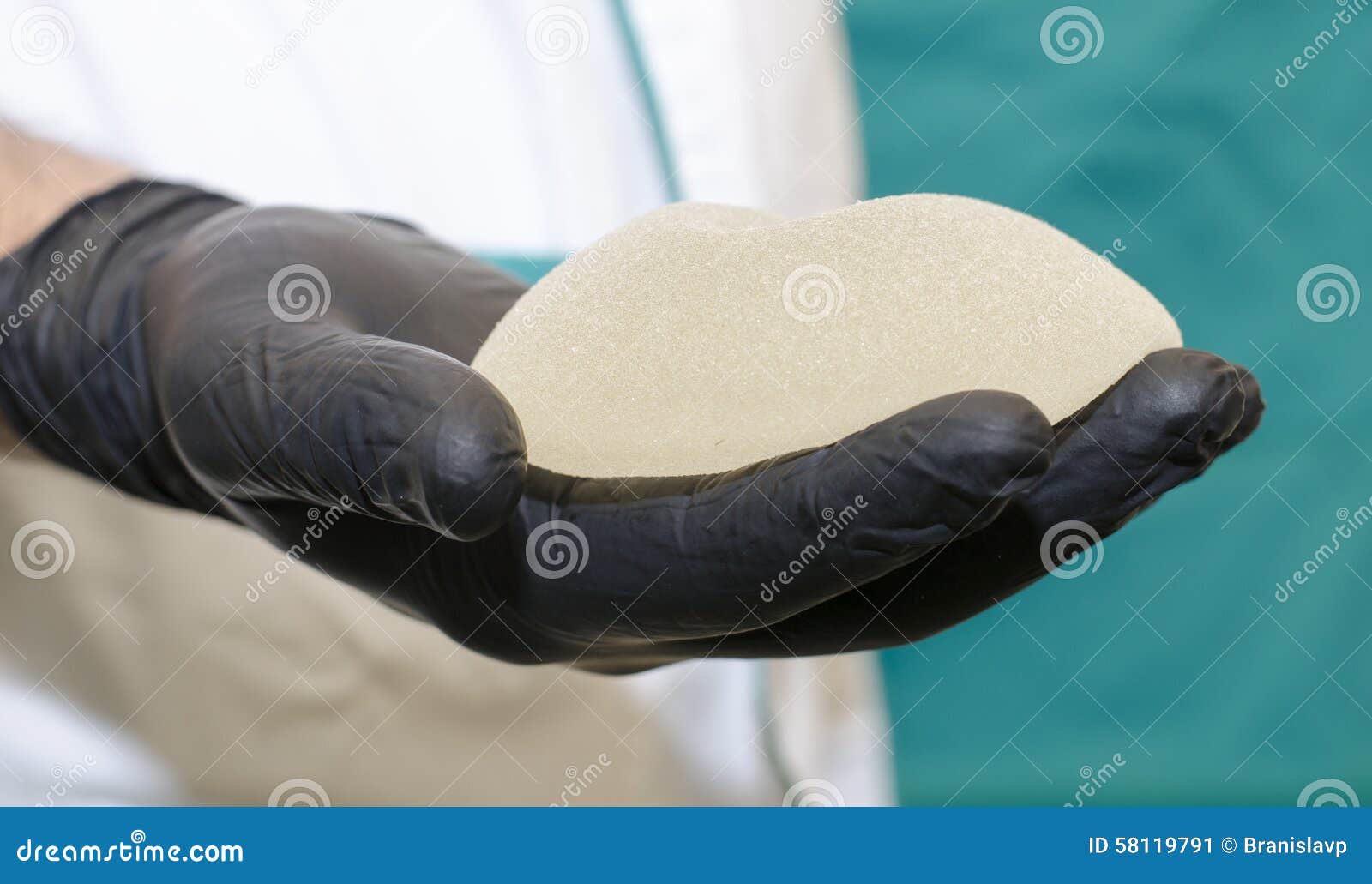 Protesi Del Seno Del Silicone Immagine Stock - Immagine di persona ...