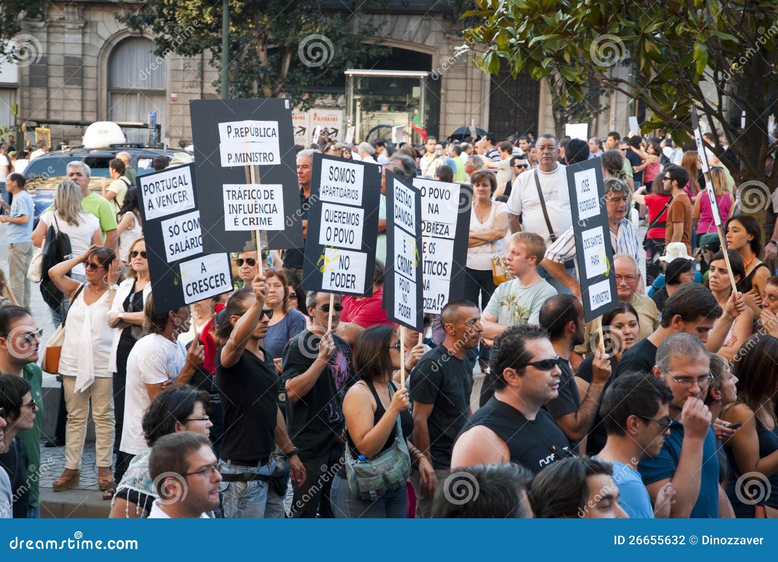 Protest Against Government Cuts, Porto Editorial Photography - Image of ...