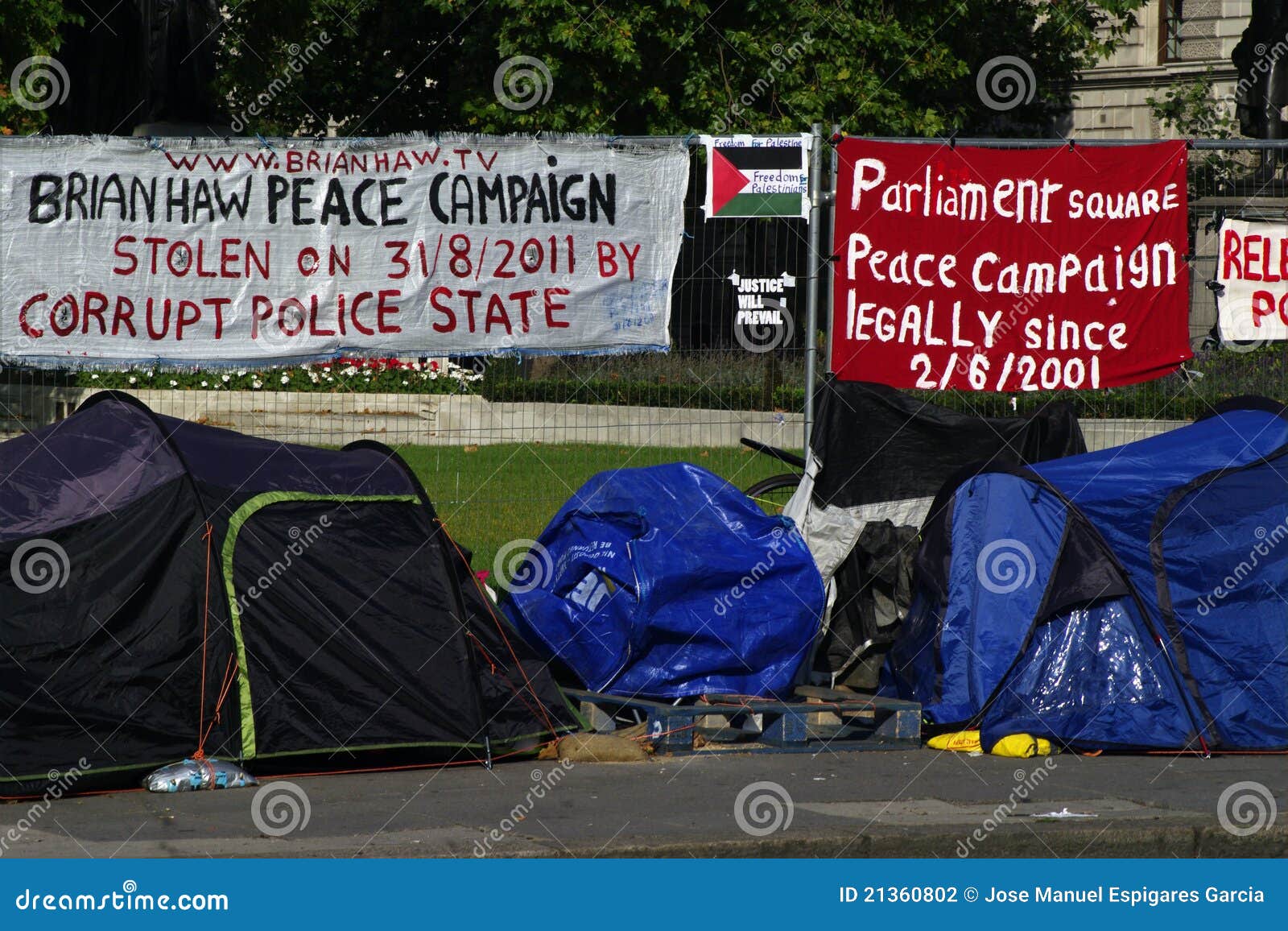 Protest Camp in Parliament Square 1 Editorial Photography - Image of ...