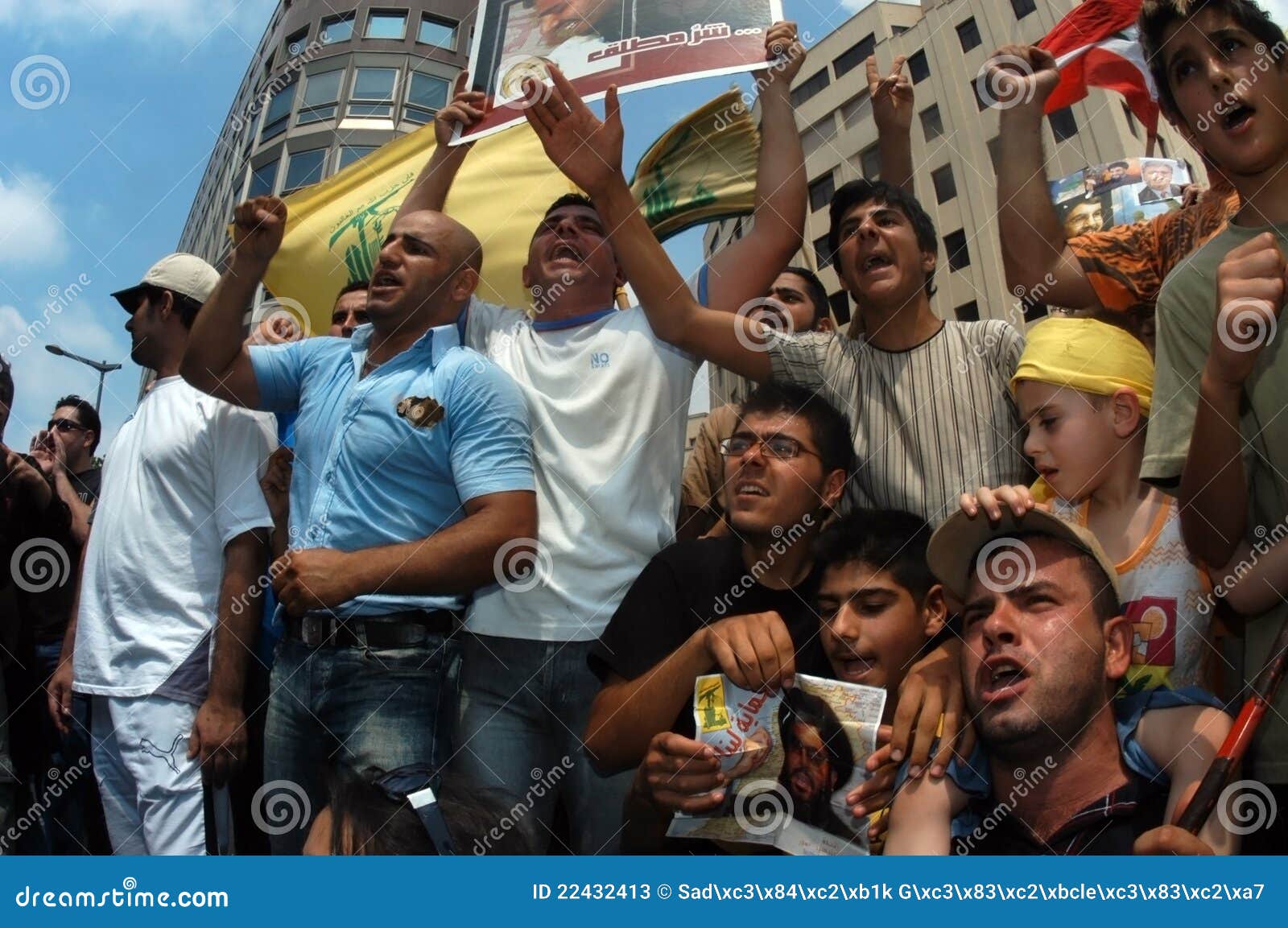 Protest in Lebanon editorial stock photo. Image of coalition - 22432413