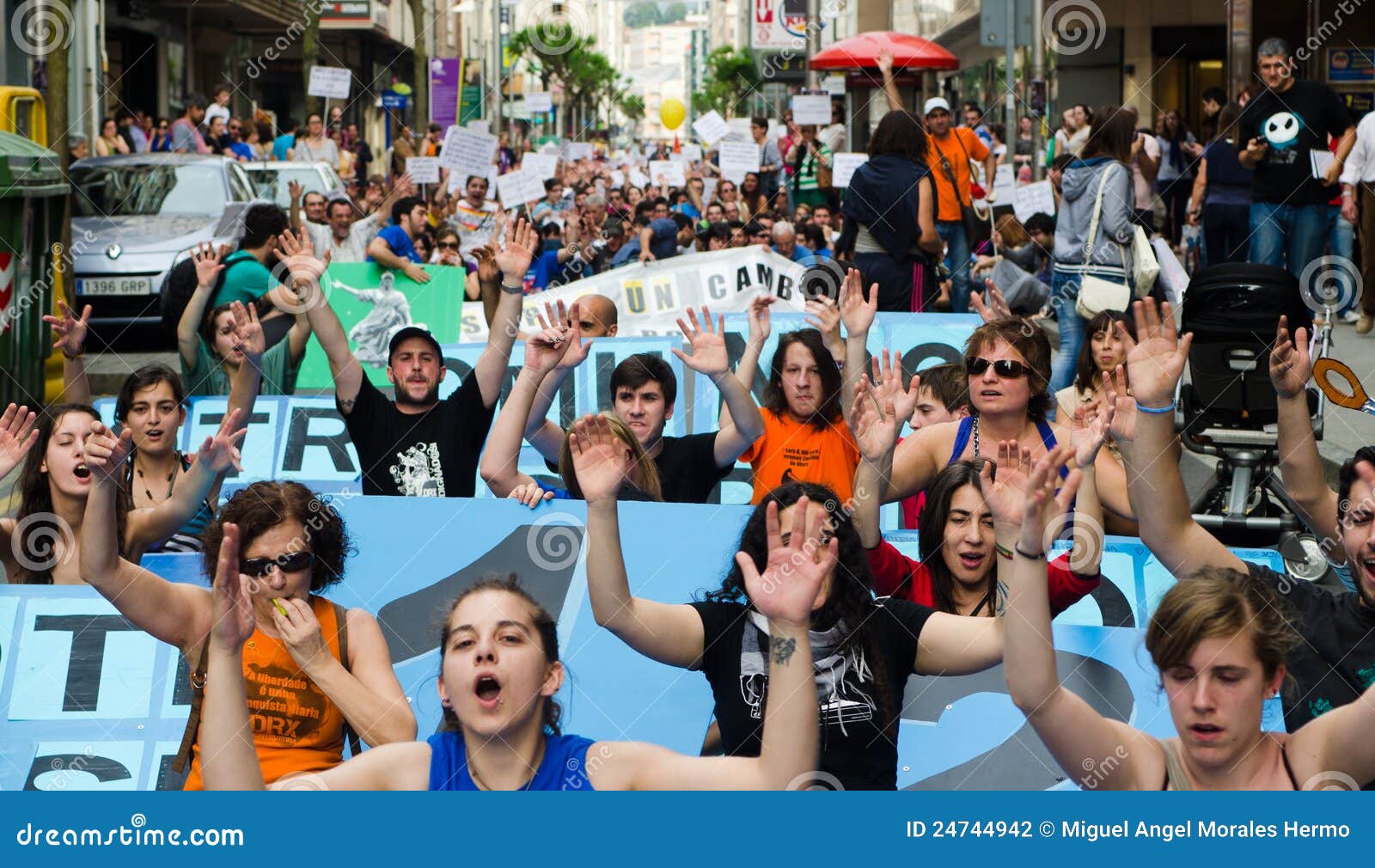Protest in Spain editorial photography. Image of manifestation - 24744942