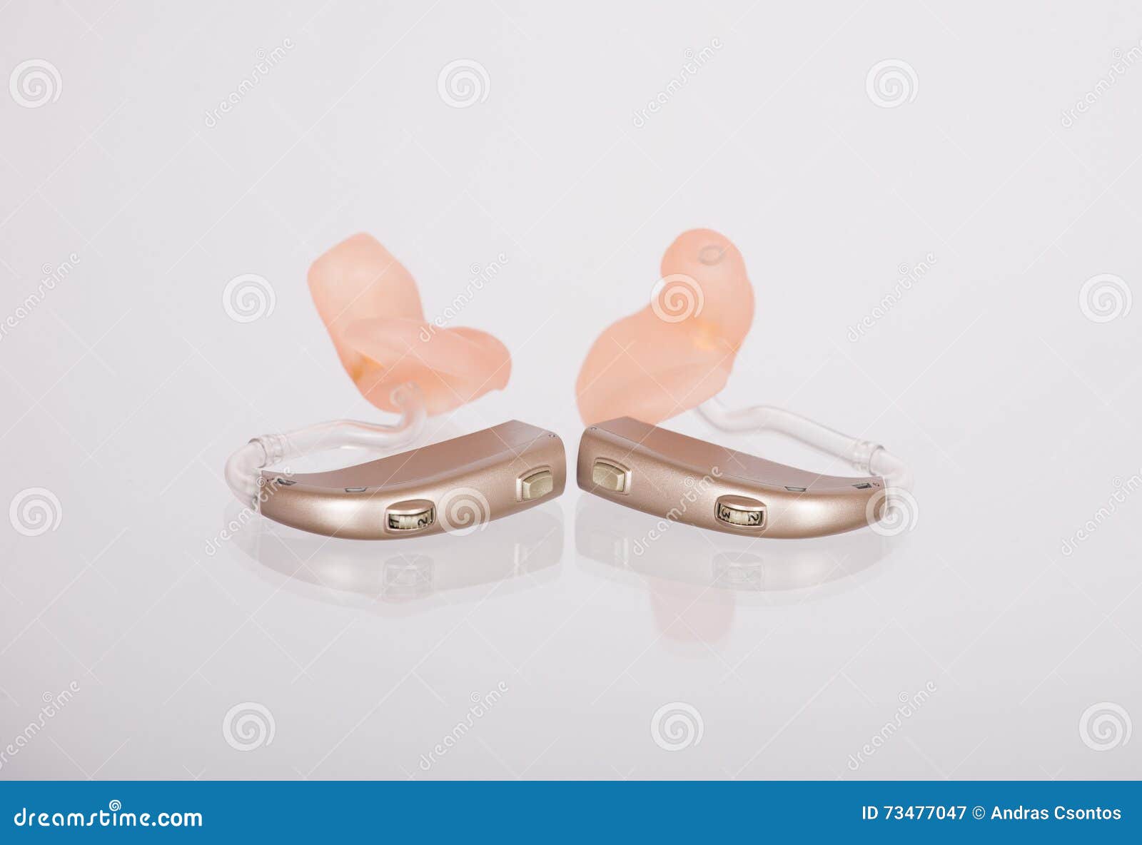 Prothèses auditives image stock. Image du matériel, audiologie - 73477047