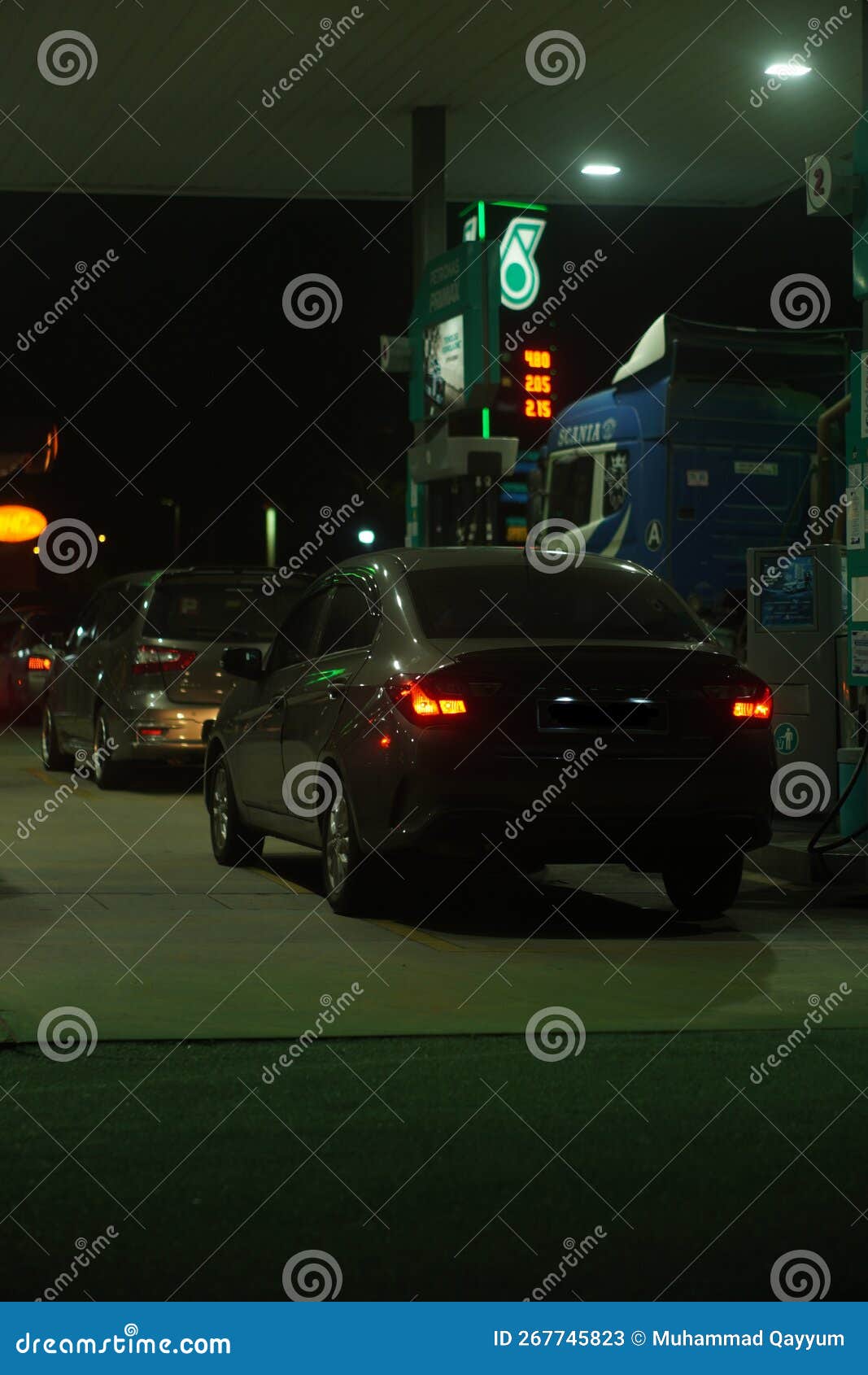 Proton Saga Car at Petronas Petrol Pump Editorial Stock Photo - Image ...