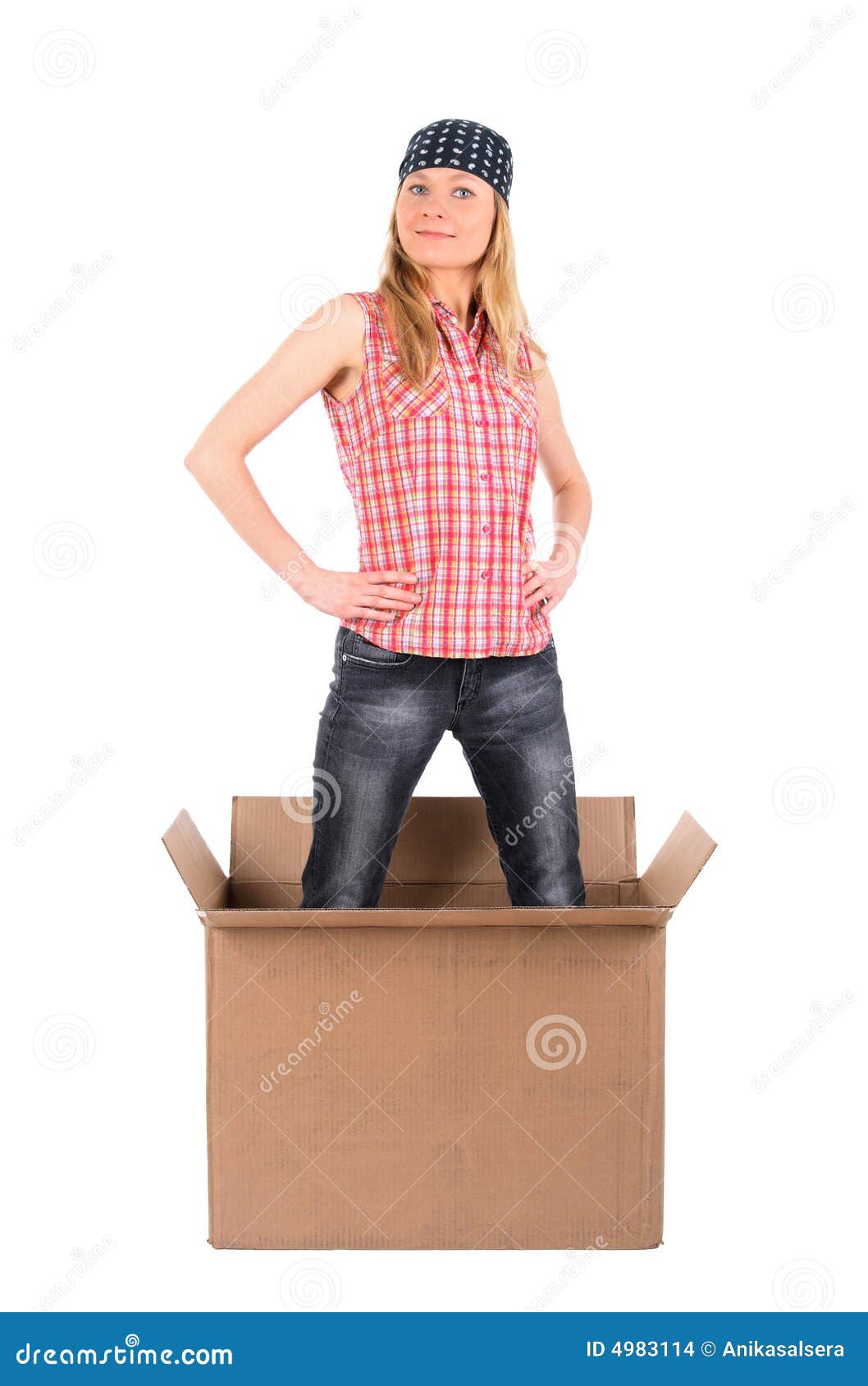 8,055 Worker Standing Cardboard Box Stock Photos - Free & Royalty-Free ...