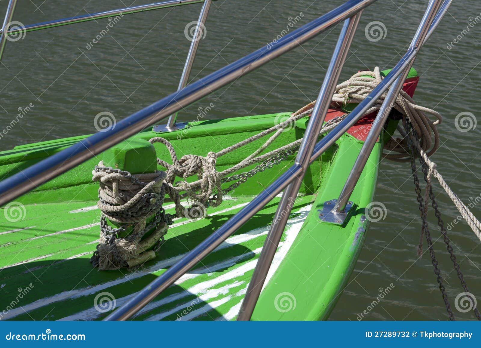 Proue de bateau photo stock. Image du navigation, marina - 27289732