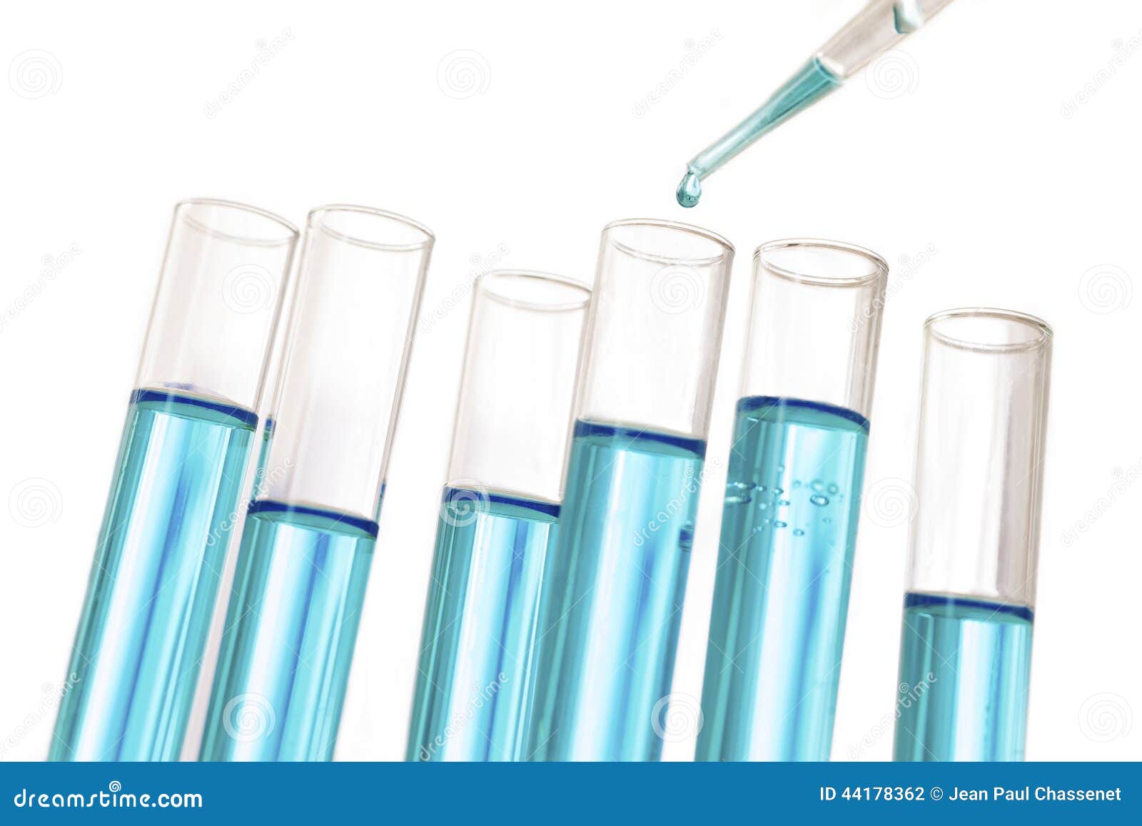 Provette E Pipetta Del Resarch Del Laboratorio Fotografia Stock ...