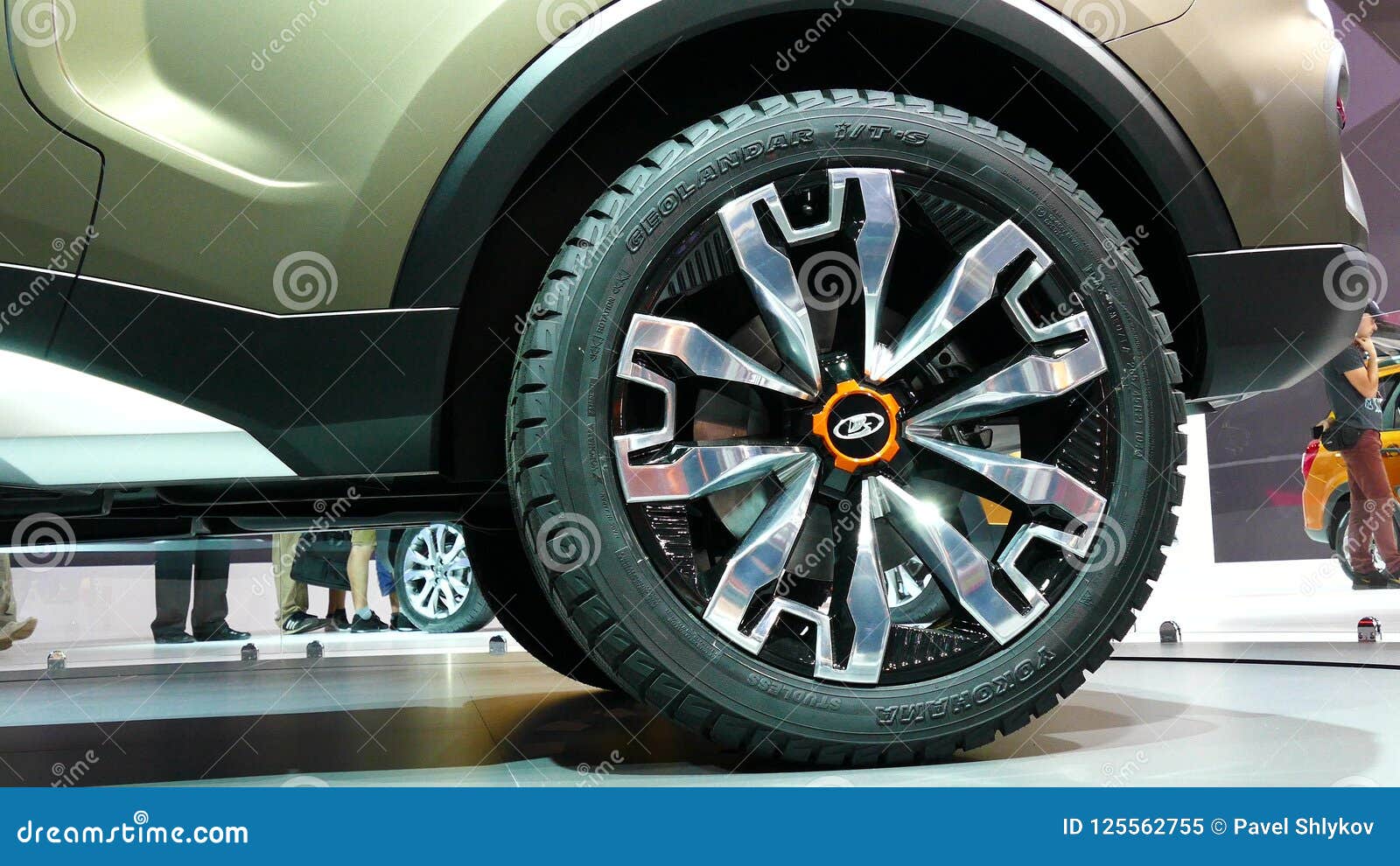 Proyecto Moderno De Lada Niva Imagen editorial - Imagen de cruce ...