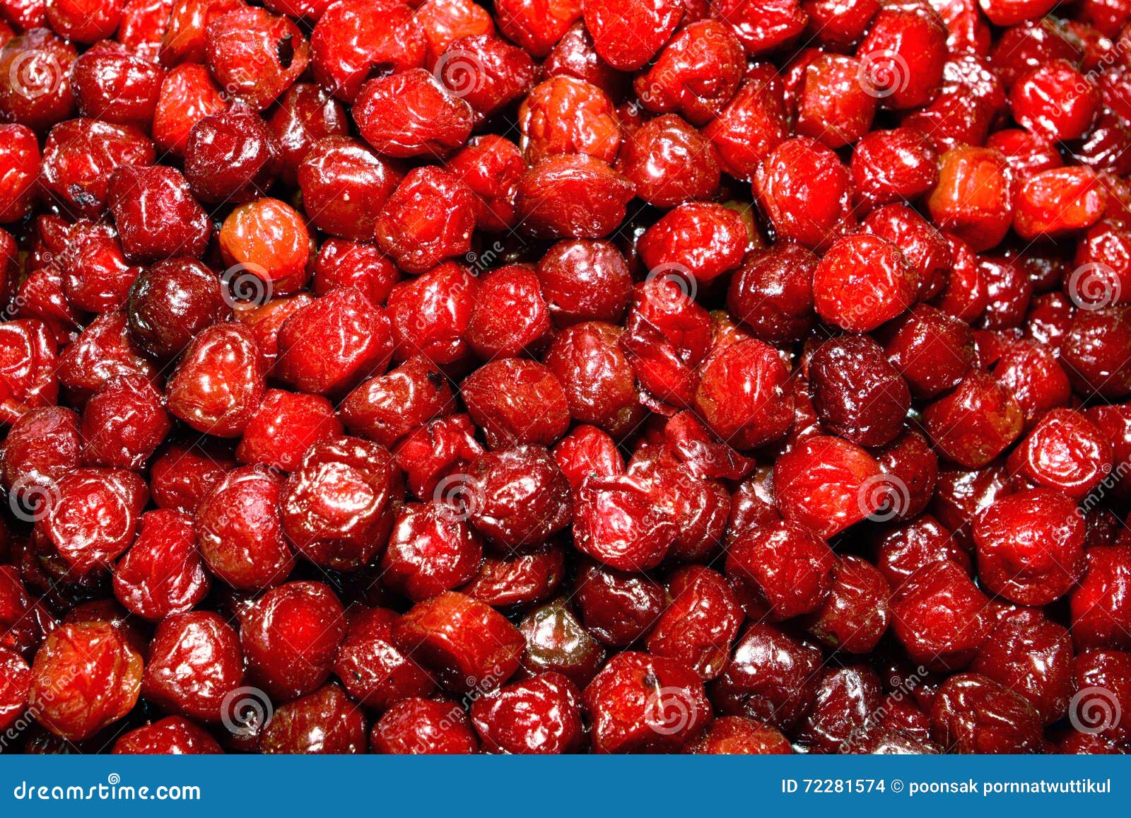 Prune douce sèche rouge photo stock. Image du vente, sucre - 72281574