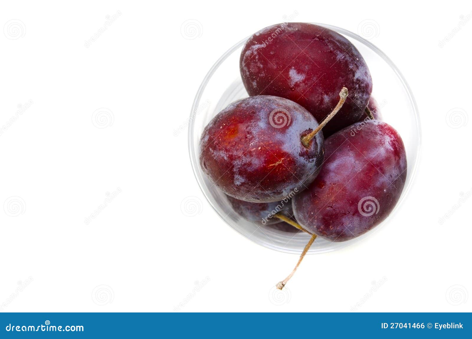 Pruneau photo stock. Image du fond, pruneau, blanc, frais - 27041466