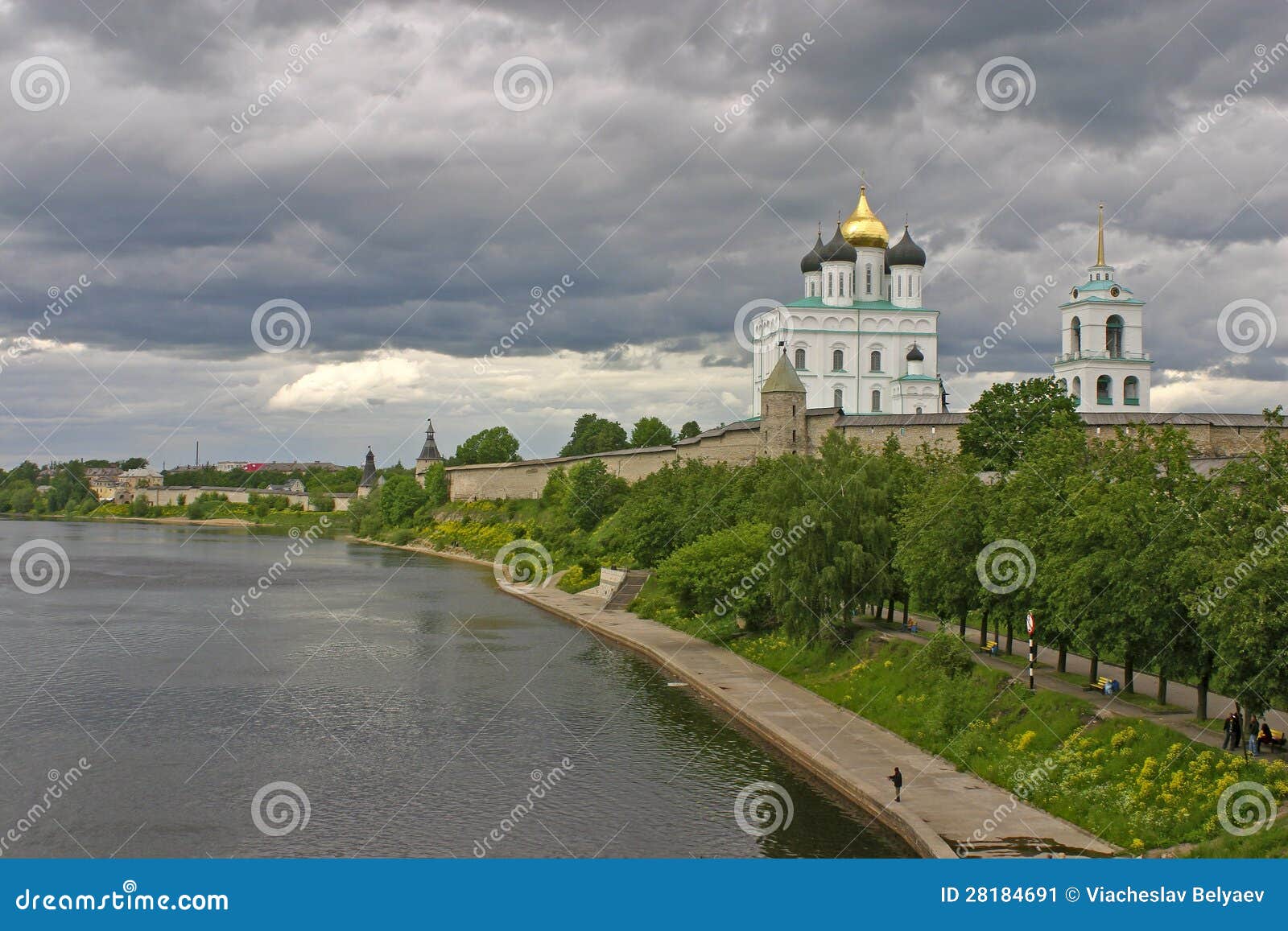 Pskov Kremlin stock image. Image of river, pskov, wall - 28184691