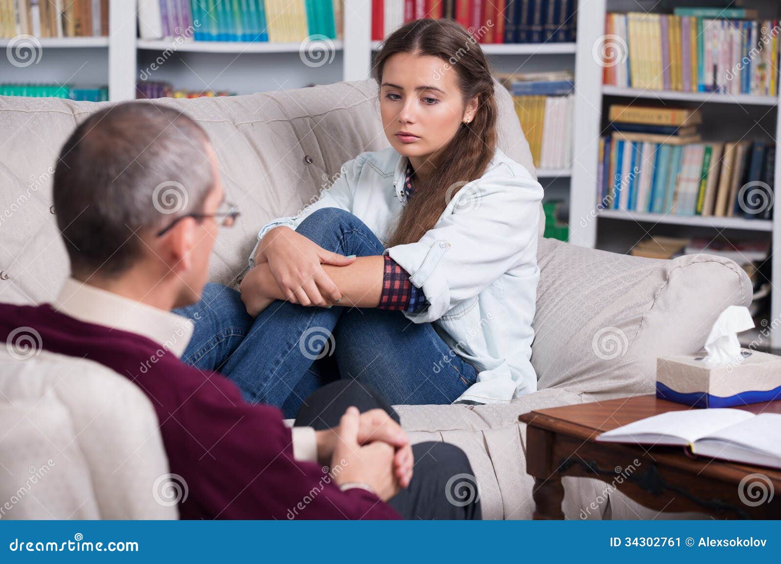 Psychiater En Geduldige Vrouw Stock Afbeelding - Image of geneeskunde ...