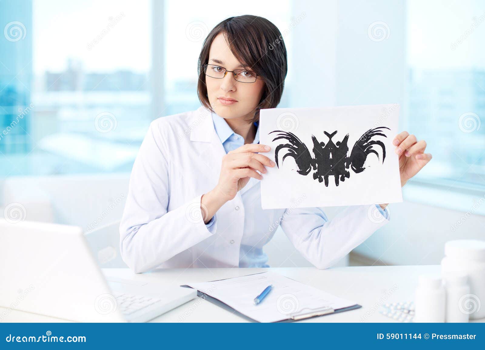 Psychologische test stock foto. Image of laptop, diagnose - 59011144