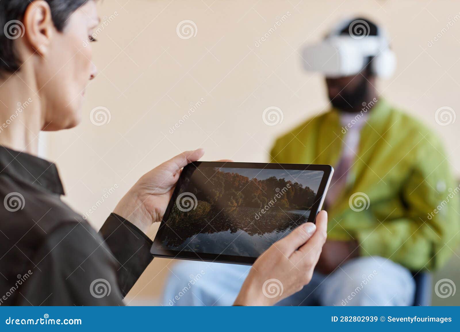 Psychologist Using Tablet Pc at Her Work Stock Image - Image of meeting ...