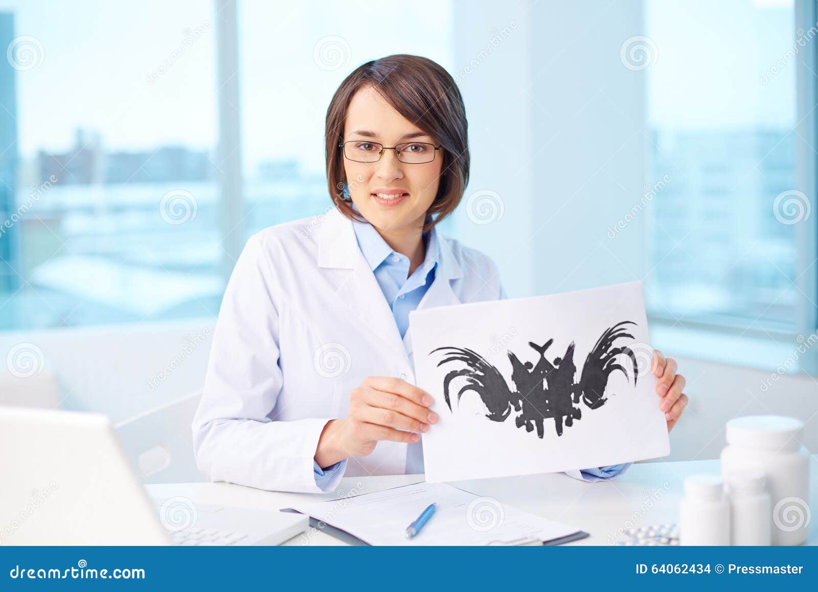 Psycholoog op het werk stock foto. Image of ziekenhuis - 64062434