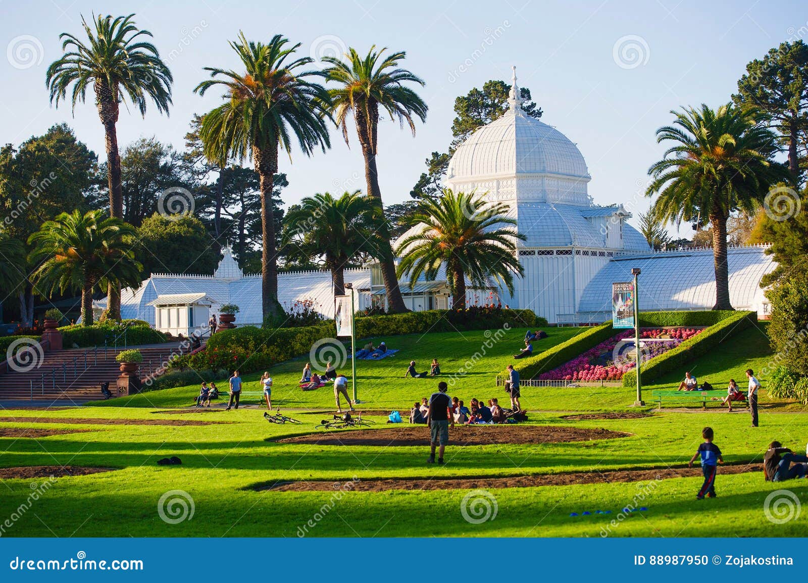 994 Building 26 Flowers Stock Photos - Free & Royalty-Free Stock Photos ...