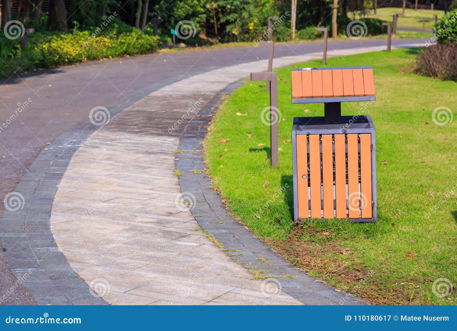 Public Dustbin on Garbage Can Stock Image - Image of recycle, dustbin ...