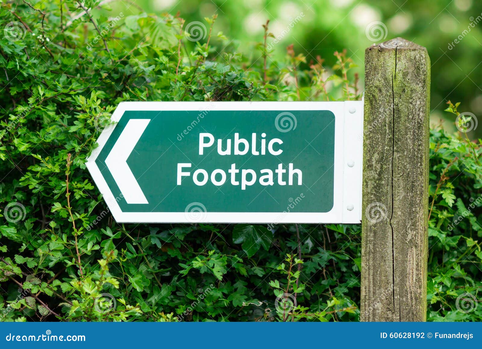 Public Footpath Sign, with Direction Arrow. United Kinghdom, Devon ...