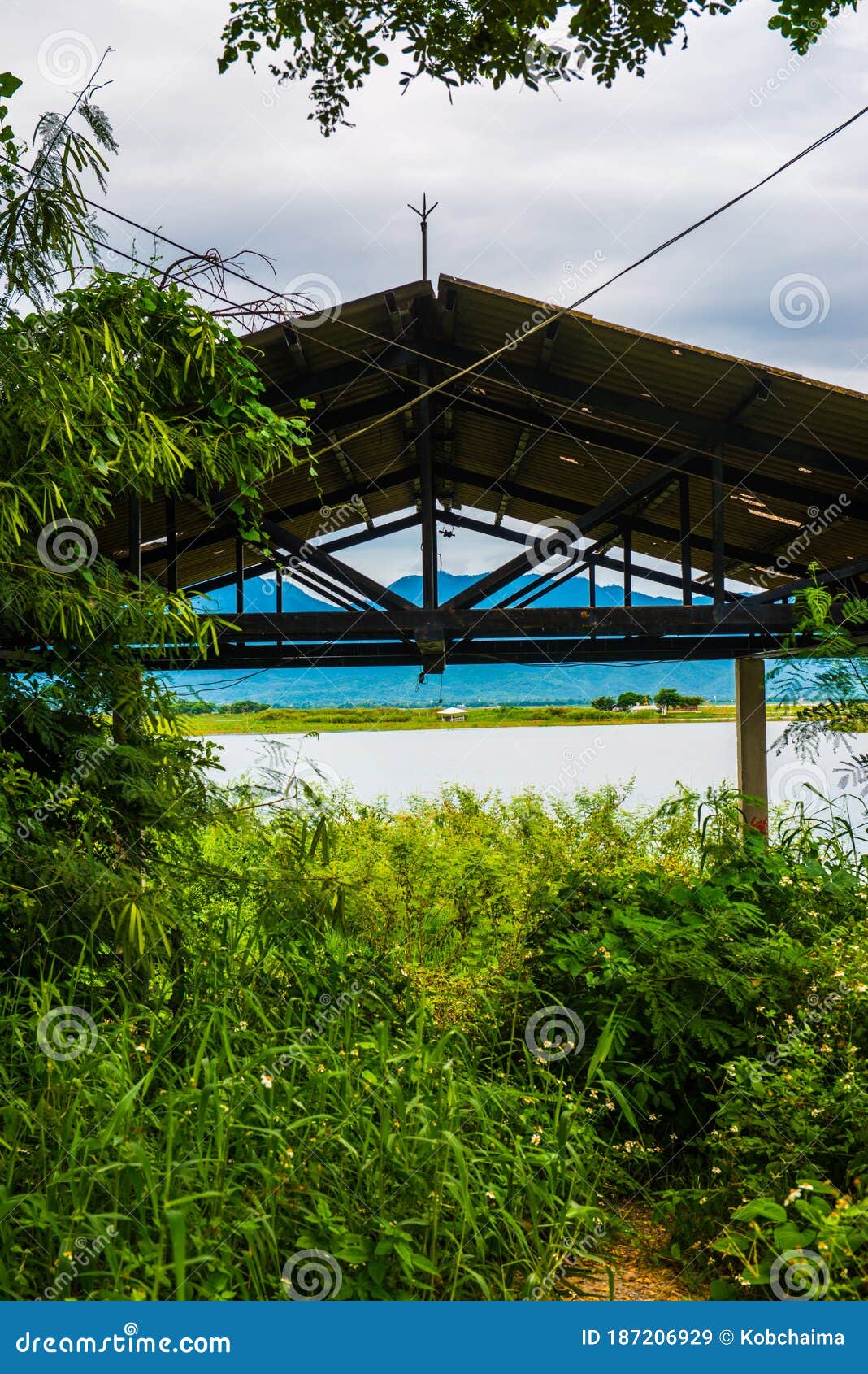 Public Rest House at Lakeside Stock Image - Image of natural, rest ...
