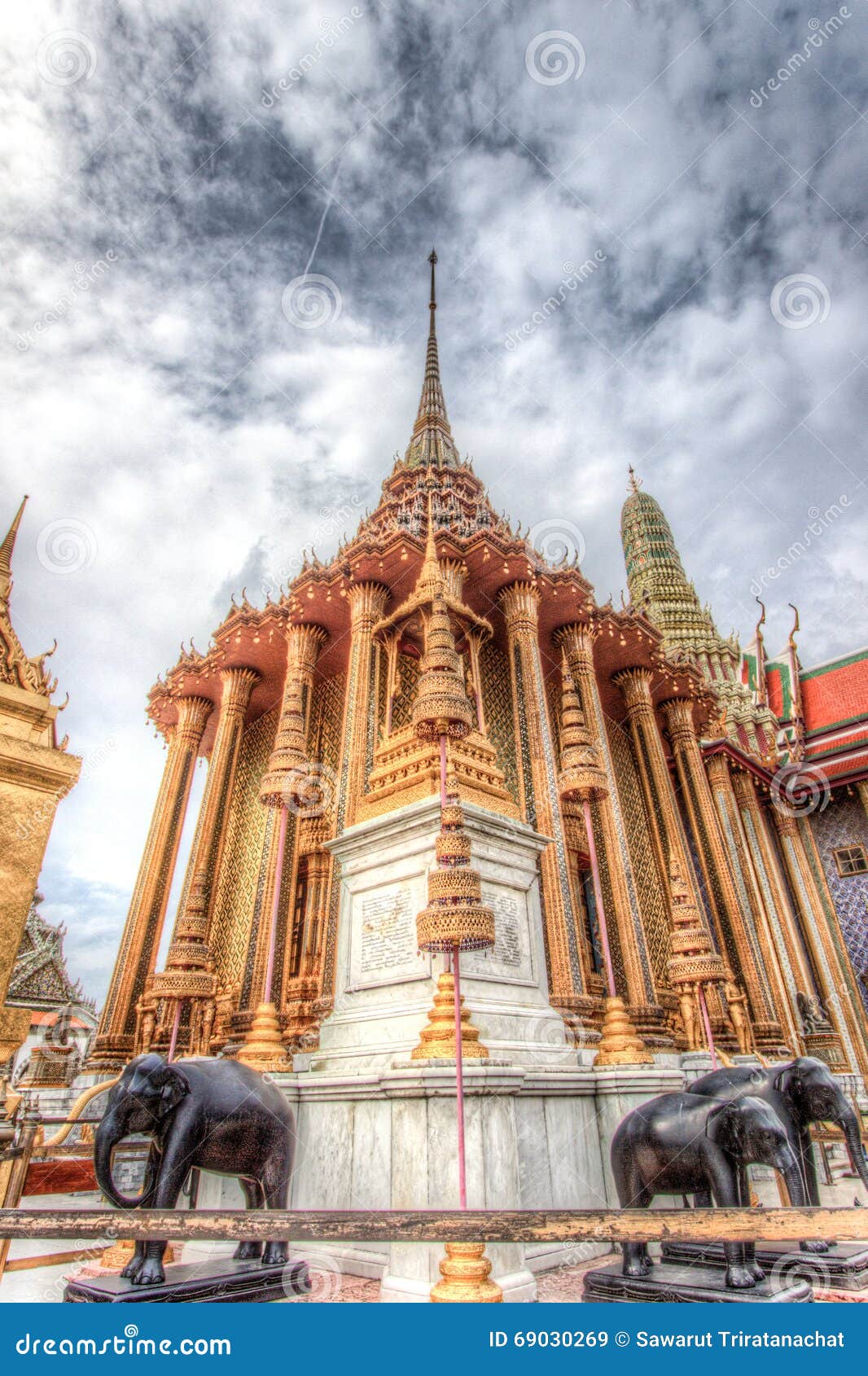 Public Royal Temple with Sky Background Stock Image - Image of palace ...