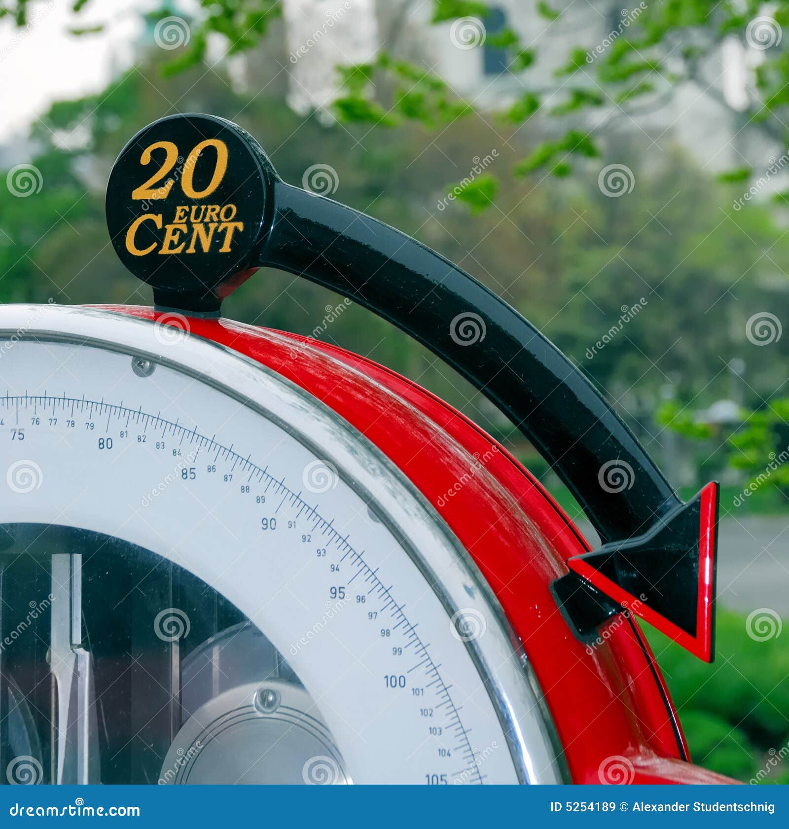 Public Scale No.2 Picture. Image: 5254189