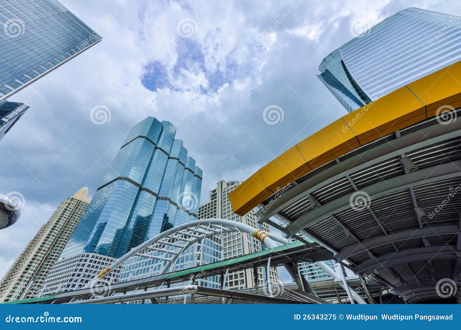Public Skywalk Building New Architecture Style Modern Cloud-sky Stock ...
