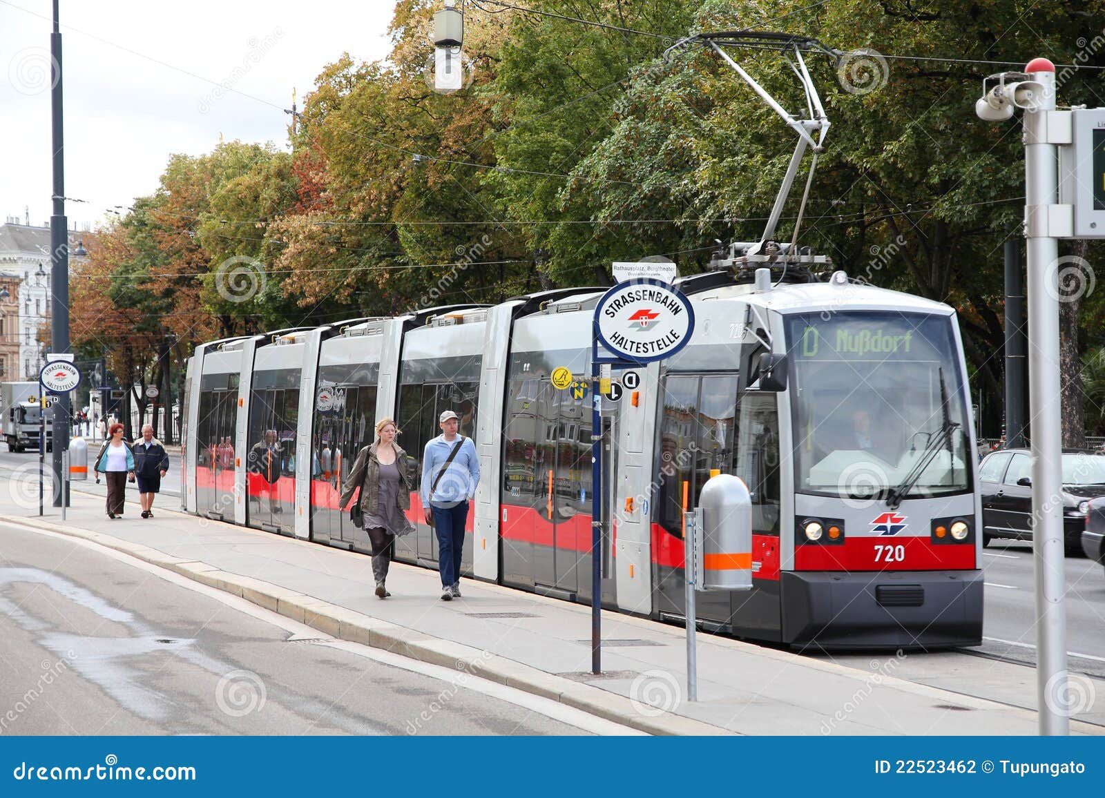 Public transport in Vienna editorial photography. Image of exterior ...