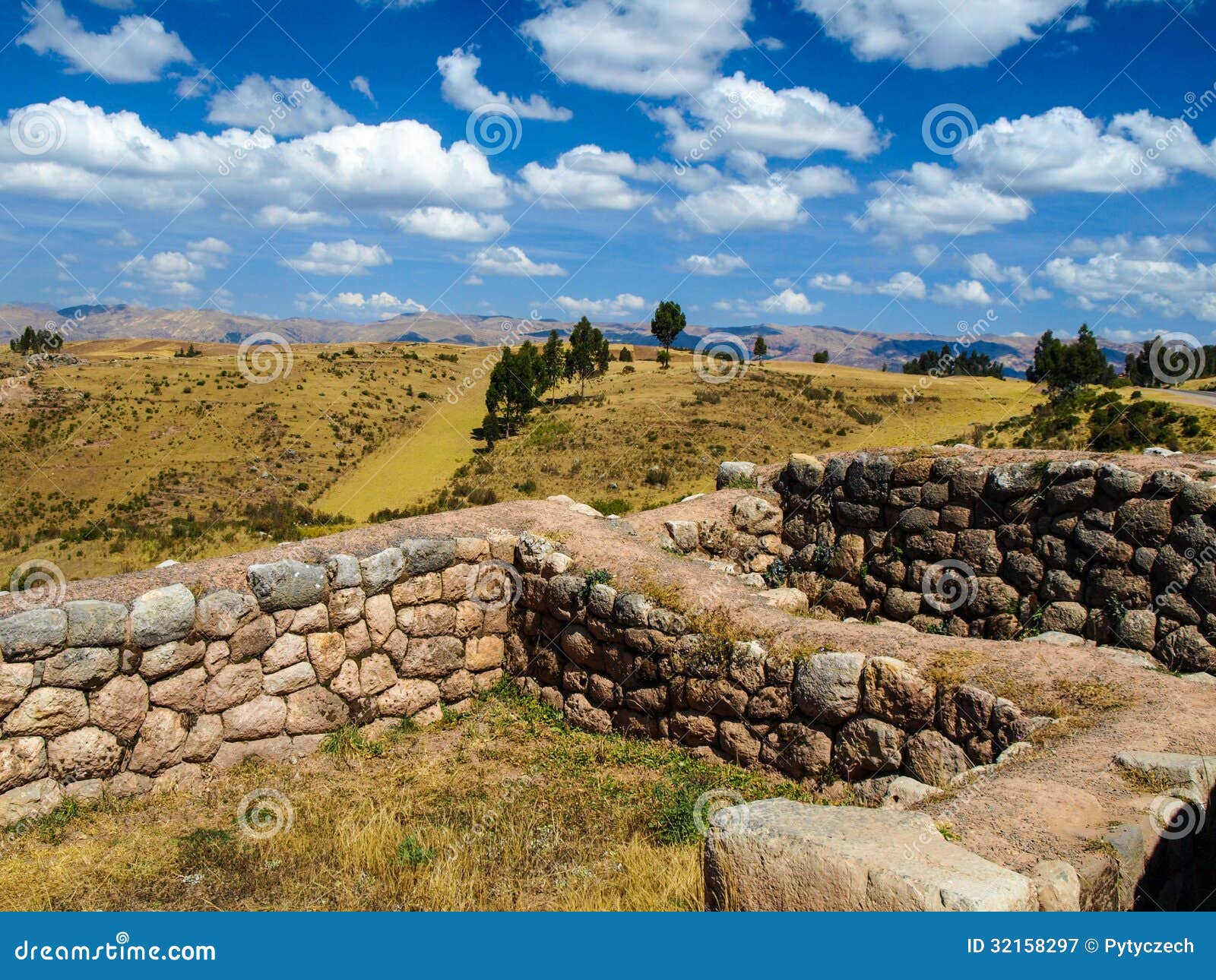 Puca Pucara ruins stock image. Image of beautiful, inka - 32158297