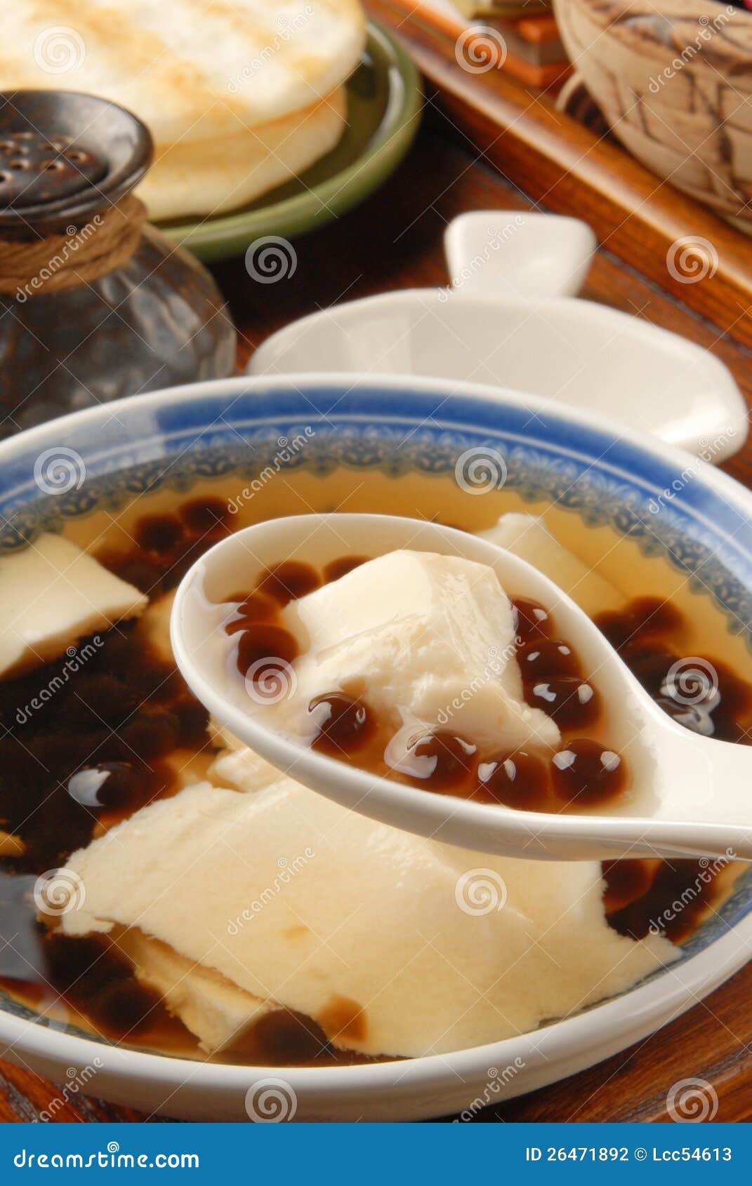 Pudding De Tofu Avec La Bille De Tapioca Photo stock - Image du ...