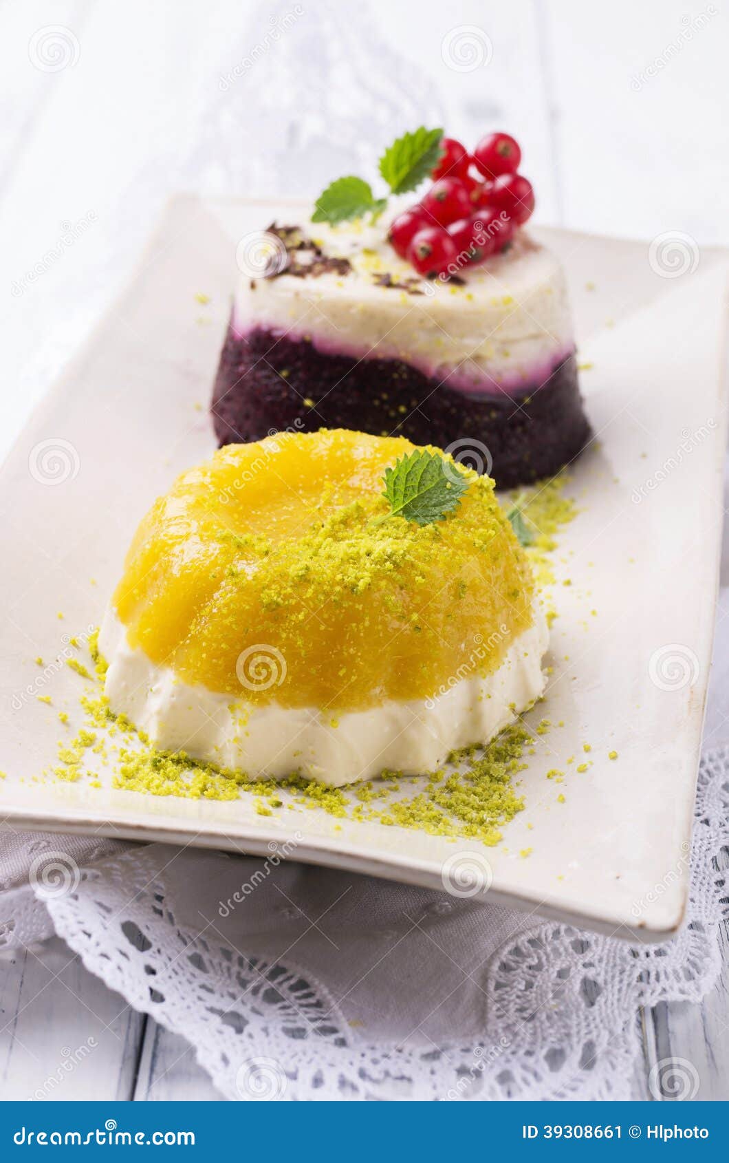 Pudding Desserts stock image. Image of gelatin, cake - 39308661