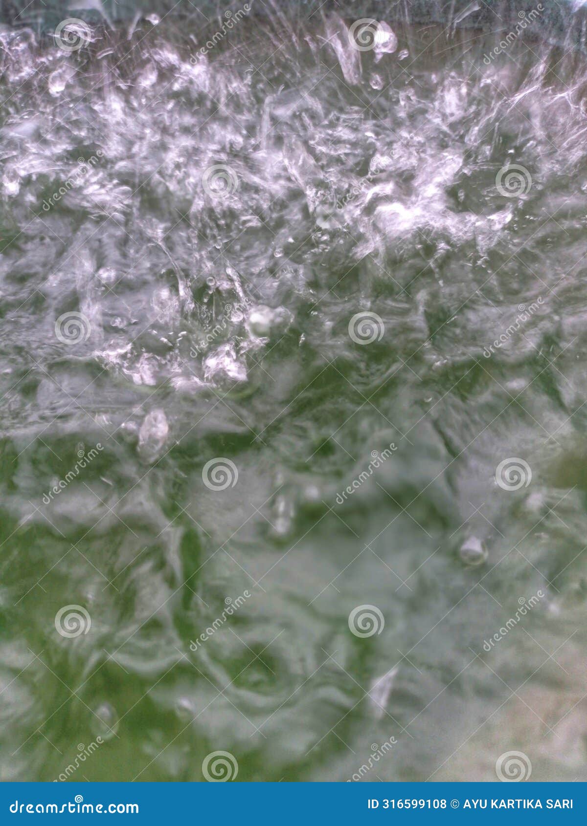 Puddles of Rainwater Splashed Down into the Water in the Bucket Stock ...