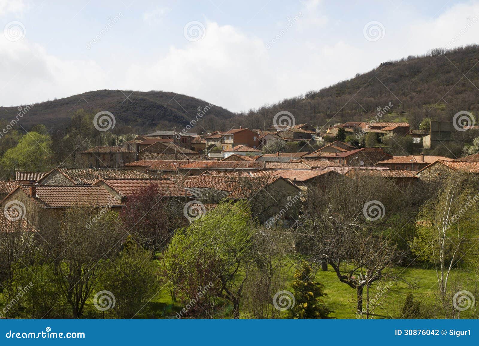 Pueblo Matallana foto de archivo. Imagen de rojo, azulejos - 30876042