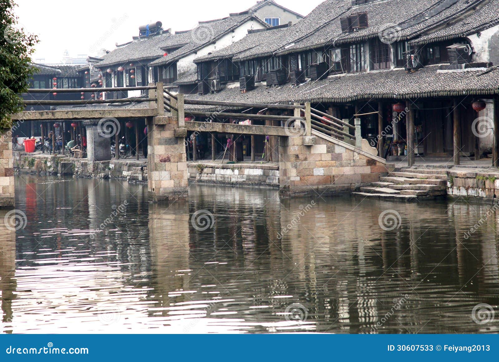 Pueblo Xitang del agua imagen de archivo. Imagen de después - 30607533