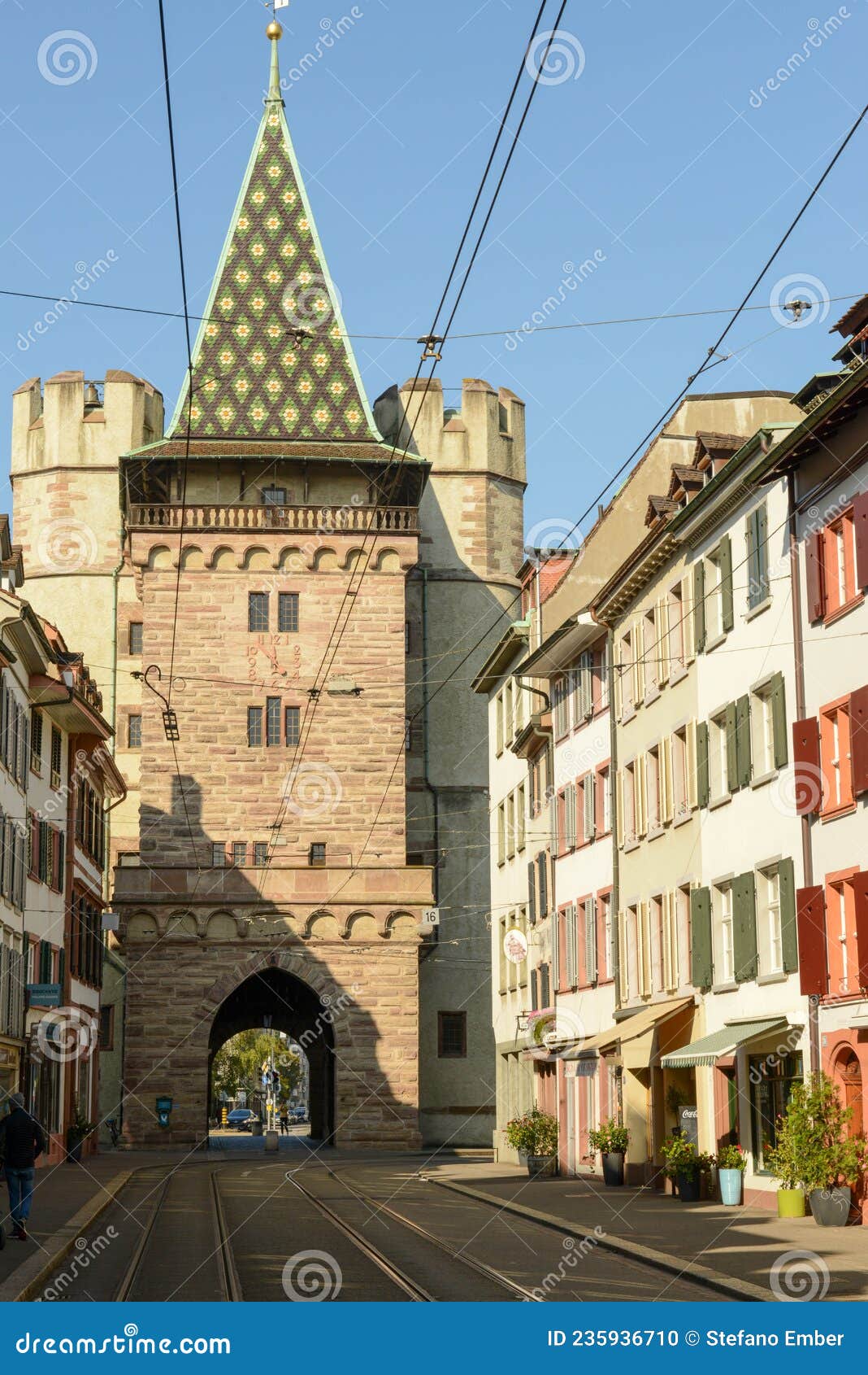 Puerta De Talentos En Basel En Suiza Imagen editorial - Imagen de arte ...